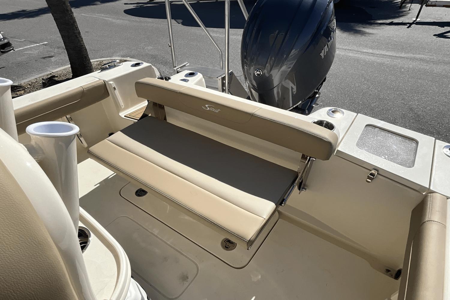 2024 Scout 215 XSF Center Console for sale - YachtWorld