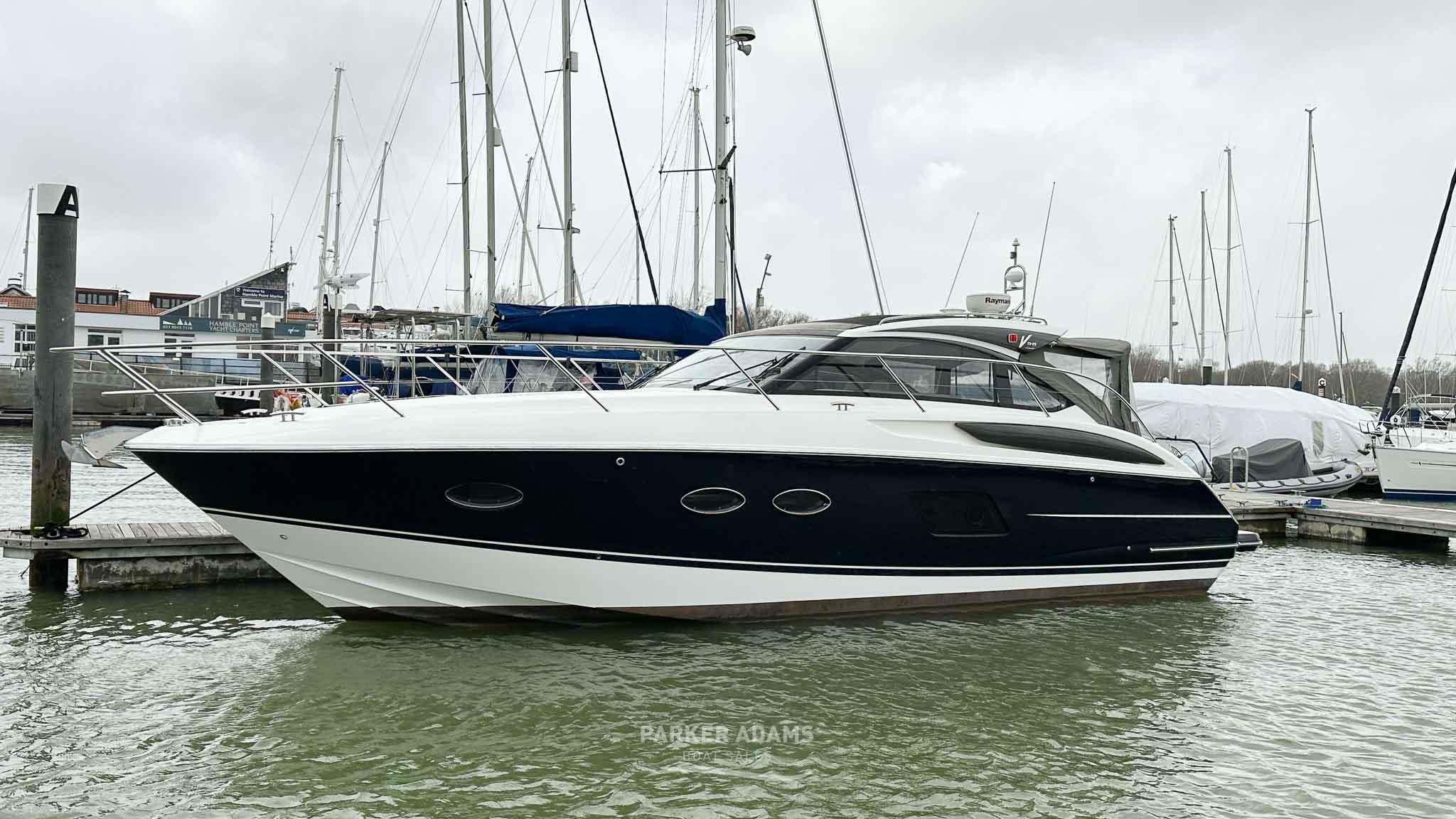 Tweedehands 2014 Princess V39 Hamble, Hampshire 385,124 € - Hampshire ...