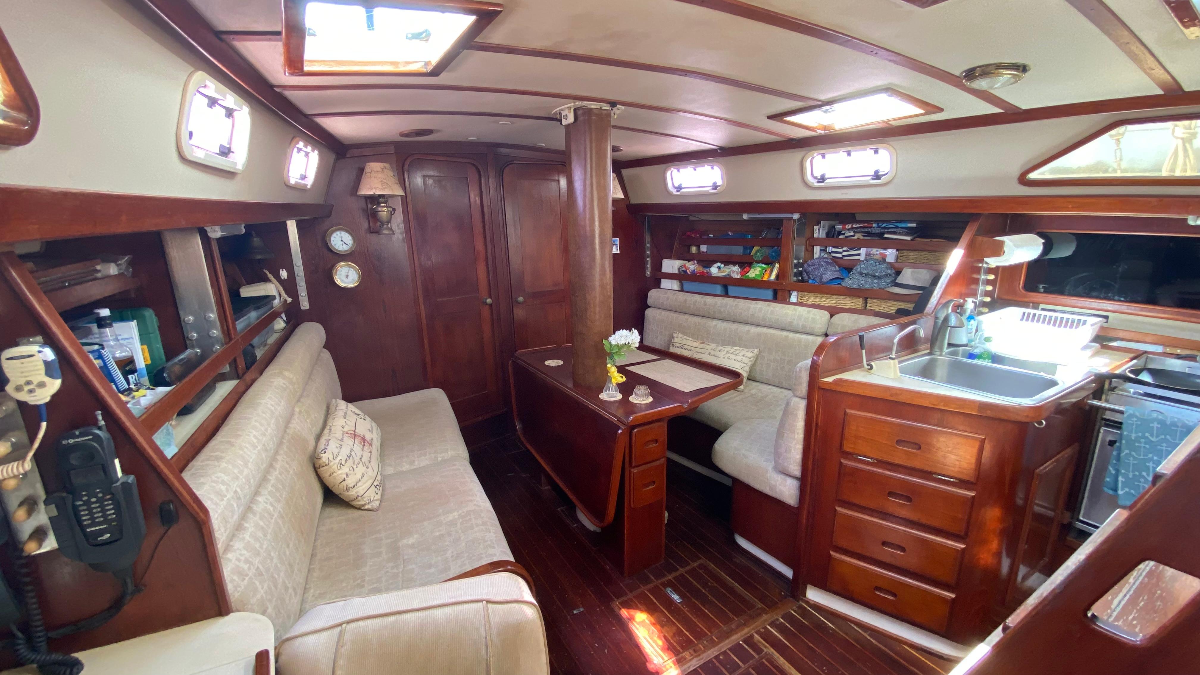 1987 Catalina Morgan 43 Sloop for sale - YachtWorld