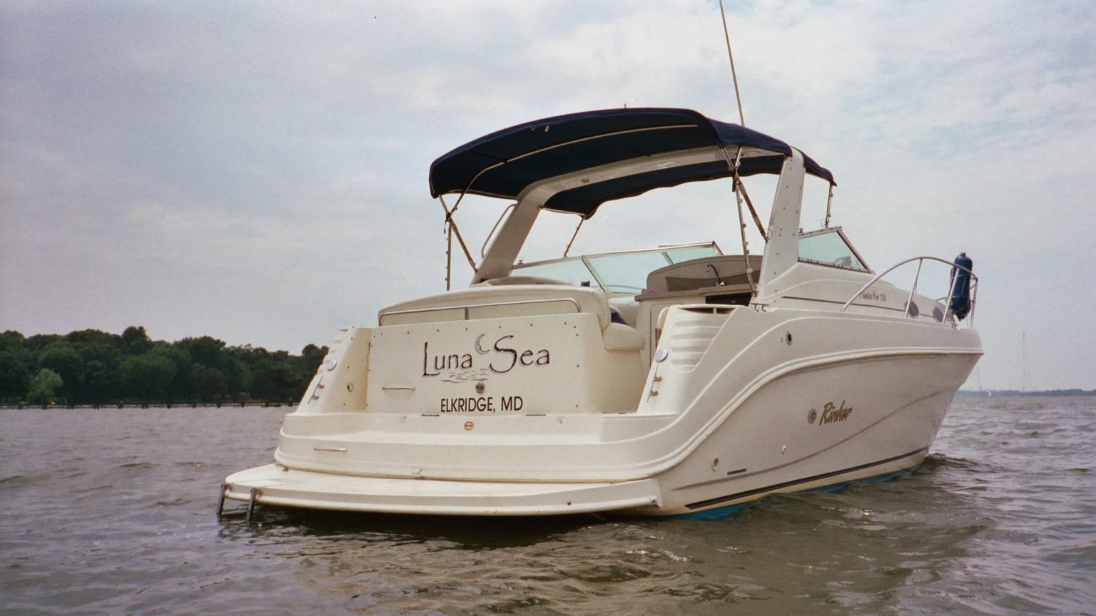 2000 Rinker 330 Fiesta Vee Sports Cruiser for sale - YachtWorld