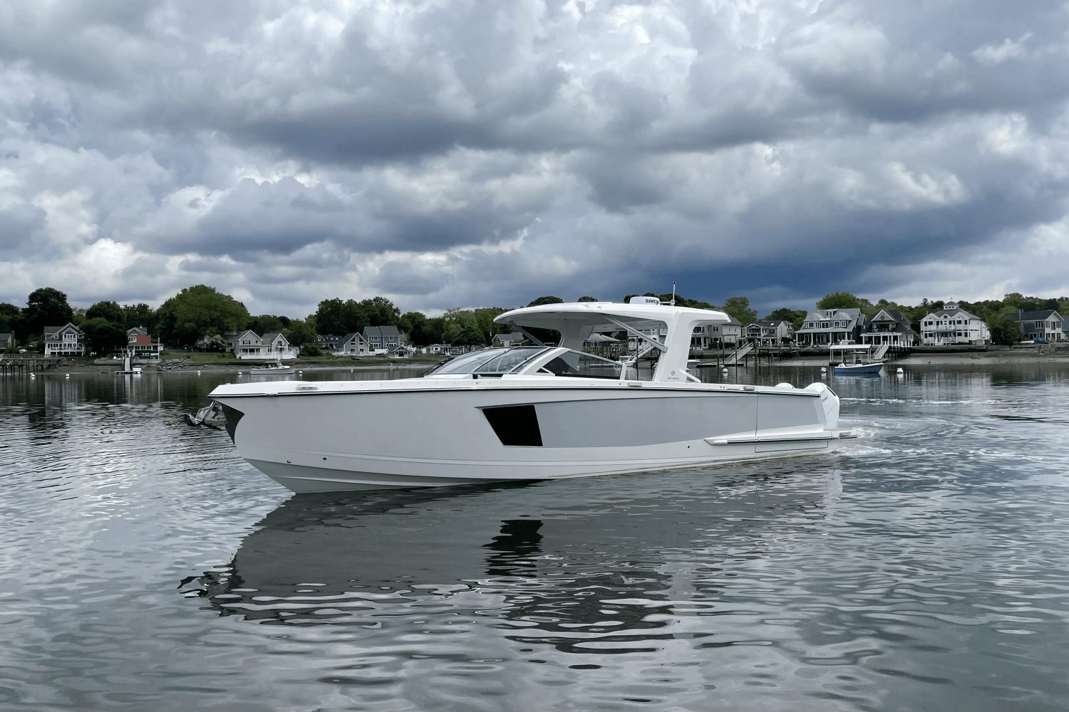 2023 Aviara AV40 Outboard Runabout for sale - YachtWorld