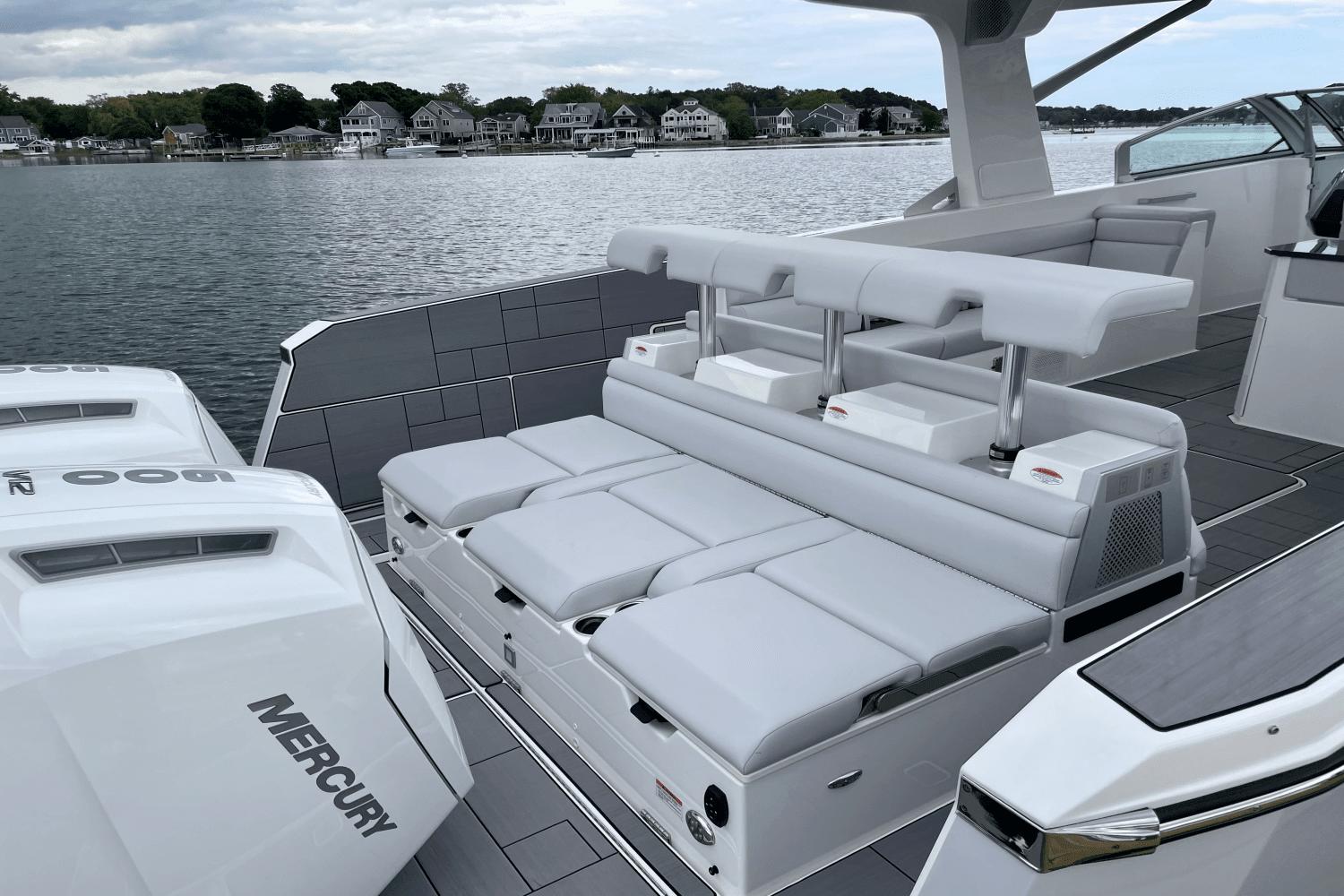 2023 Aviara AV40 Outboard Runabout for sale - YachtWorld