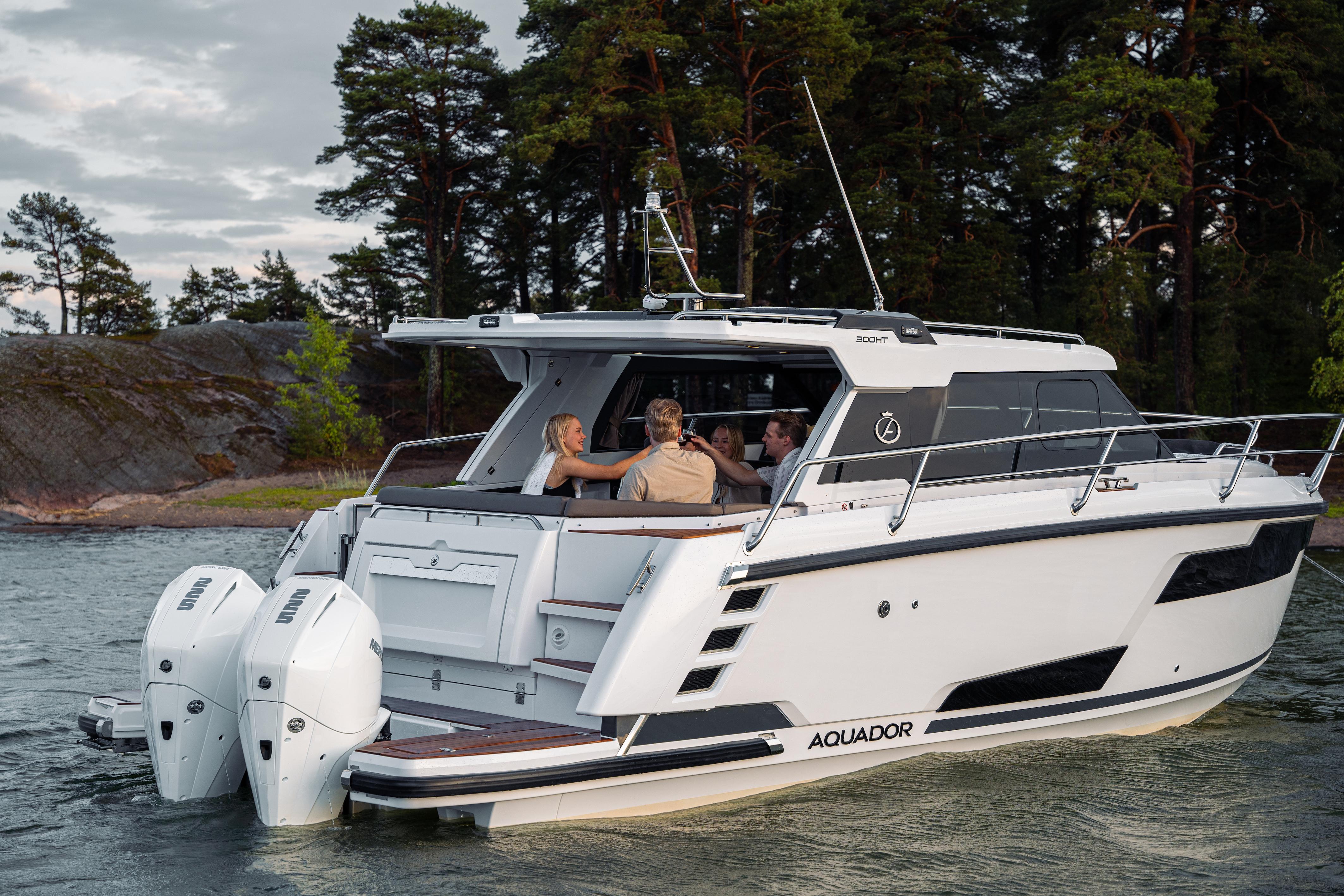 2024 Aquador 300 HT Cruiser for sale - YachtWorld