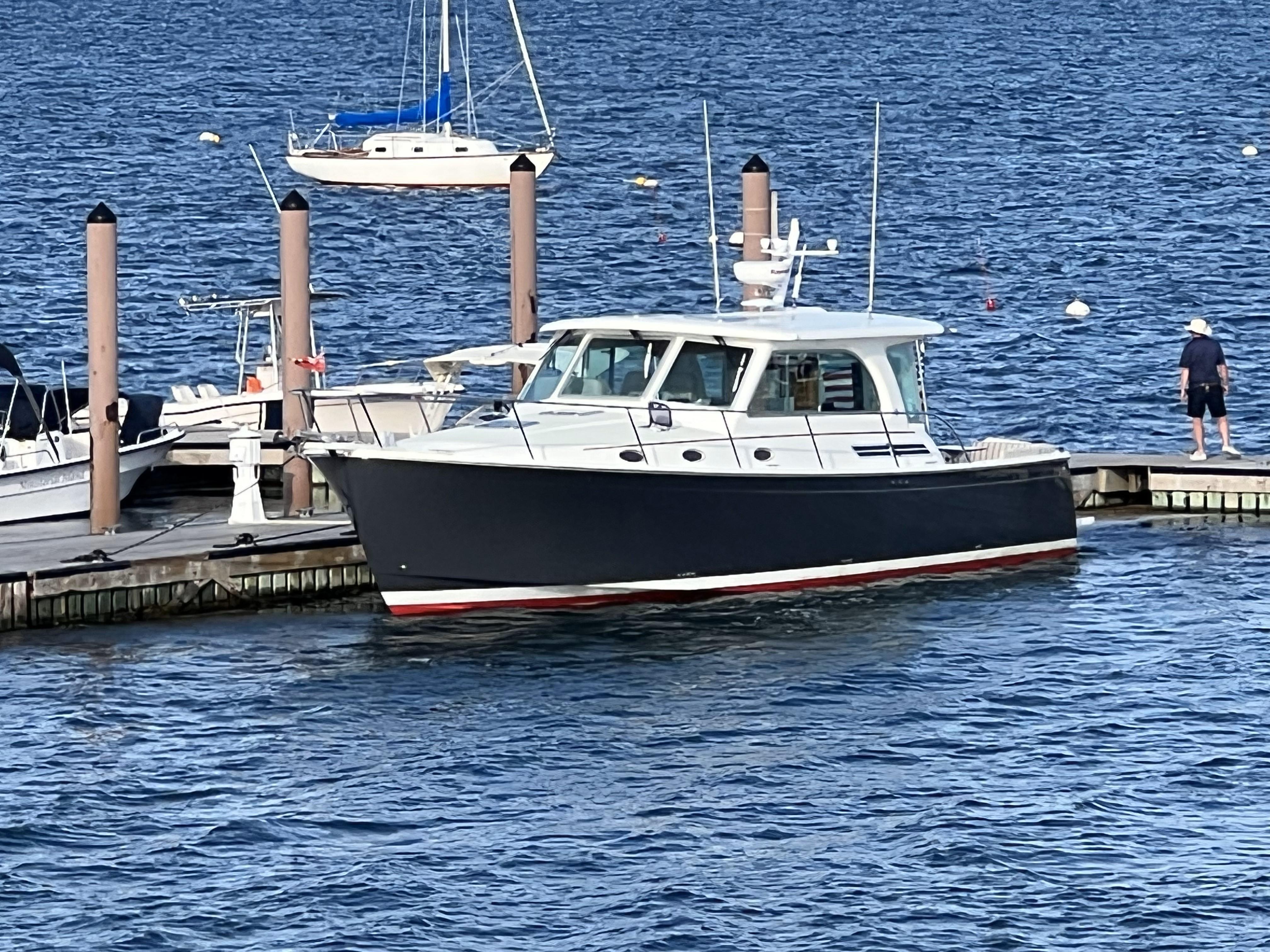 2020 Back Cove 41' Hardtop Express Downeast for sale - YachtWorld