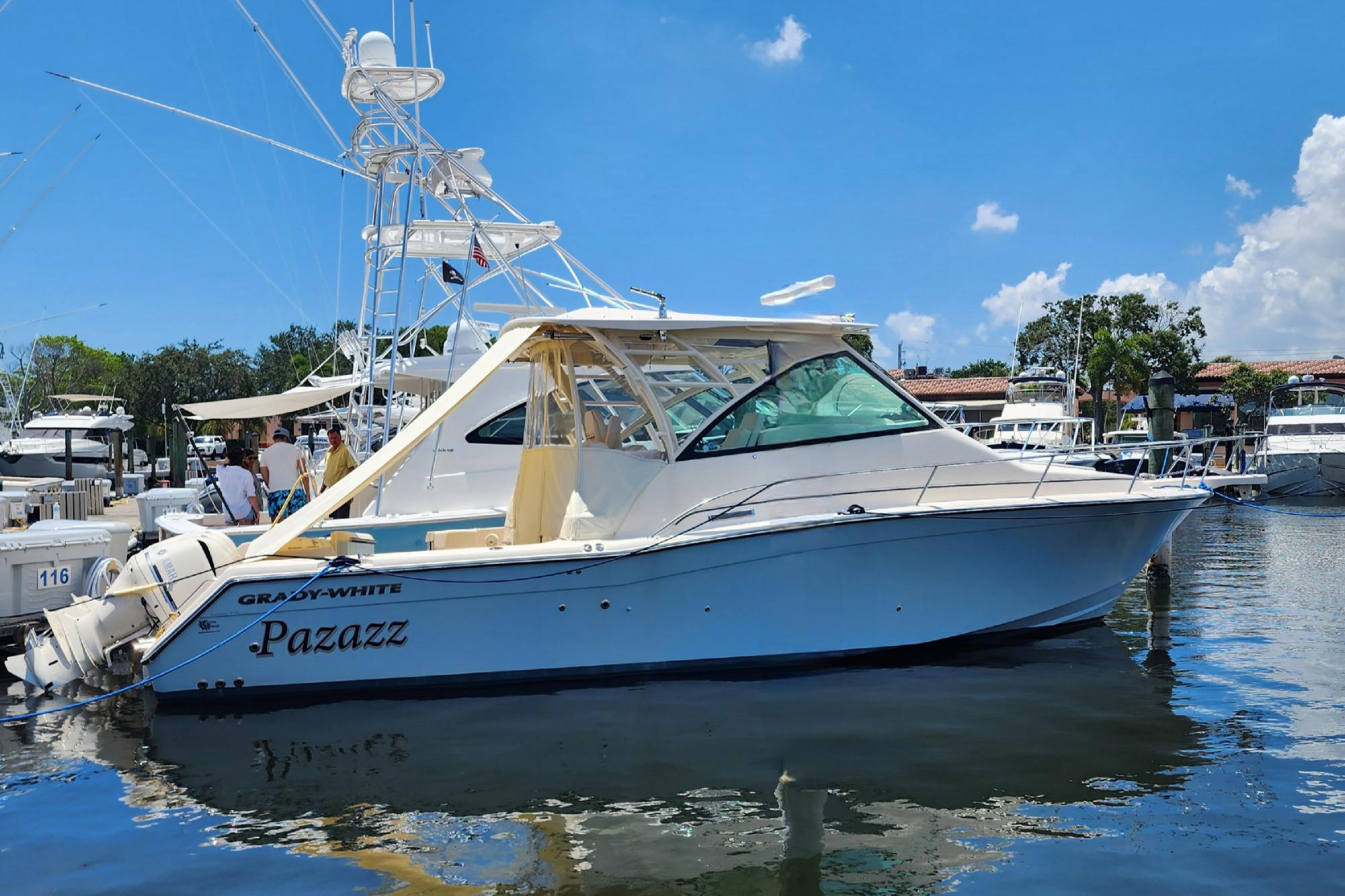 2017 Grady-White Express 370 Express Cruiser for sale - YachtWorld