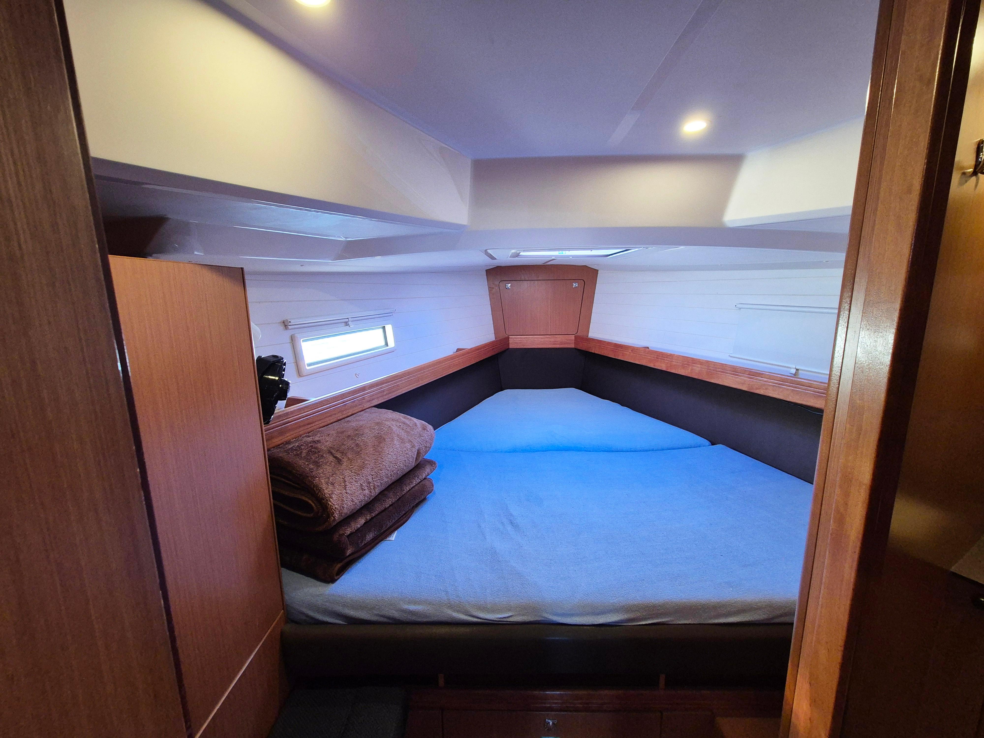 2014 Bavaria Cruiser 41 Cruiser for sale - YachtWorld