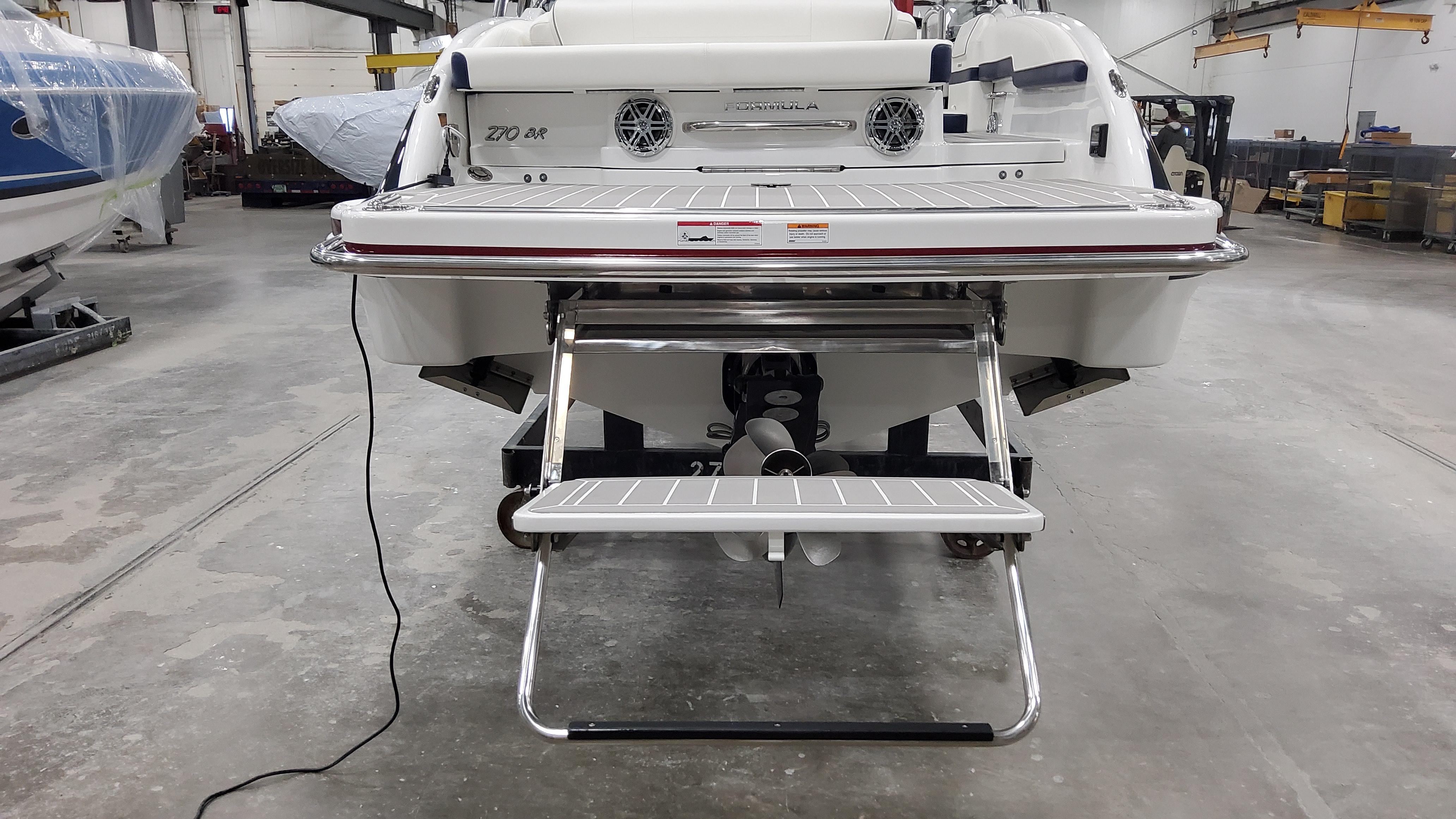 2024 Formula 270 Bowrider Bowrider for sale - YachtWorld