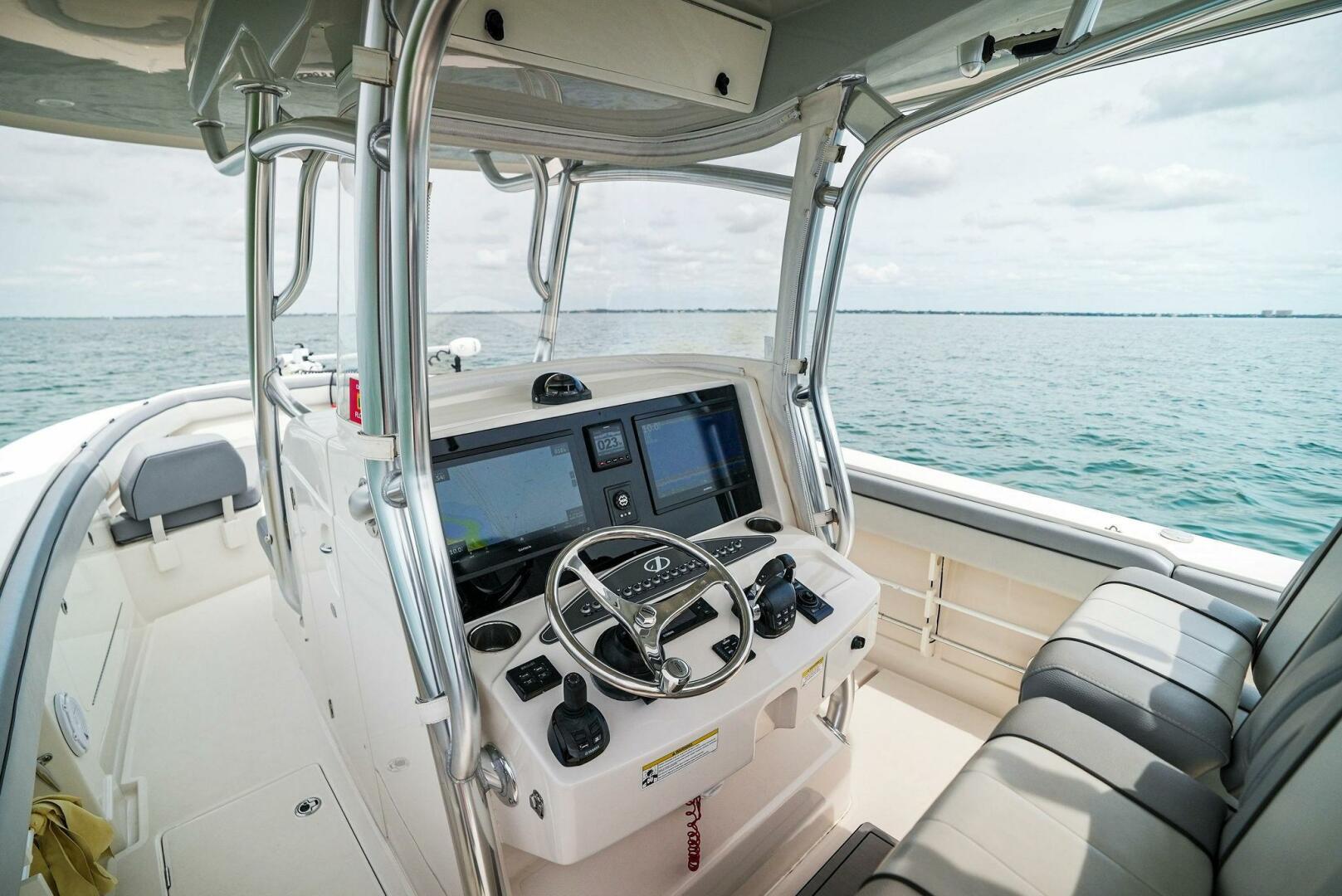 2015 Jupiter 34 Center Console Centre Console for sale - YachtWorld