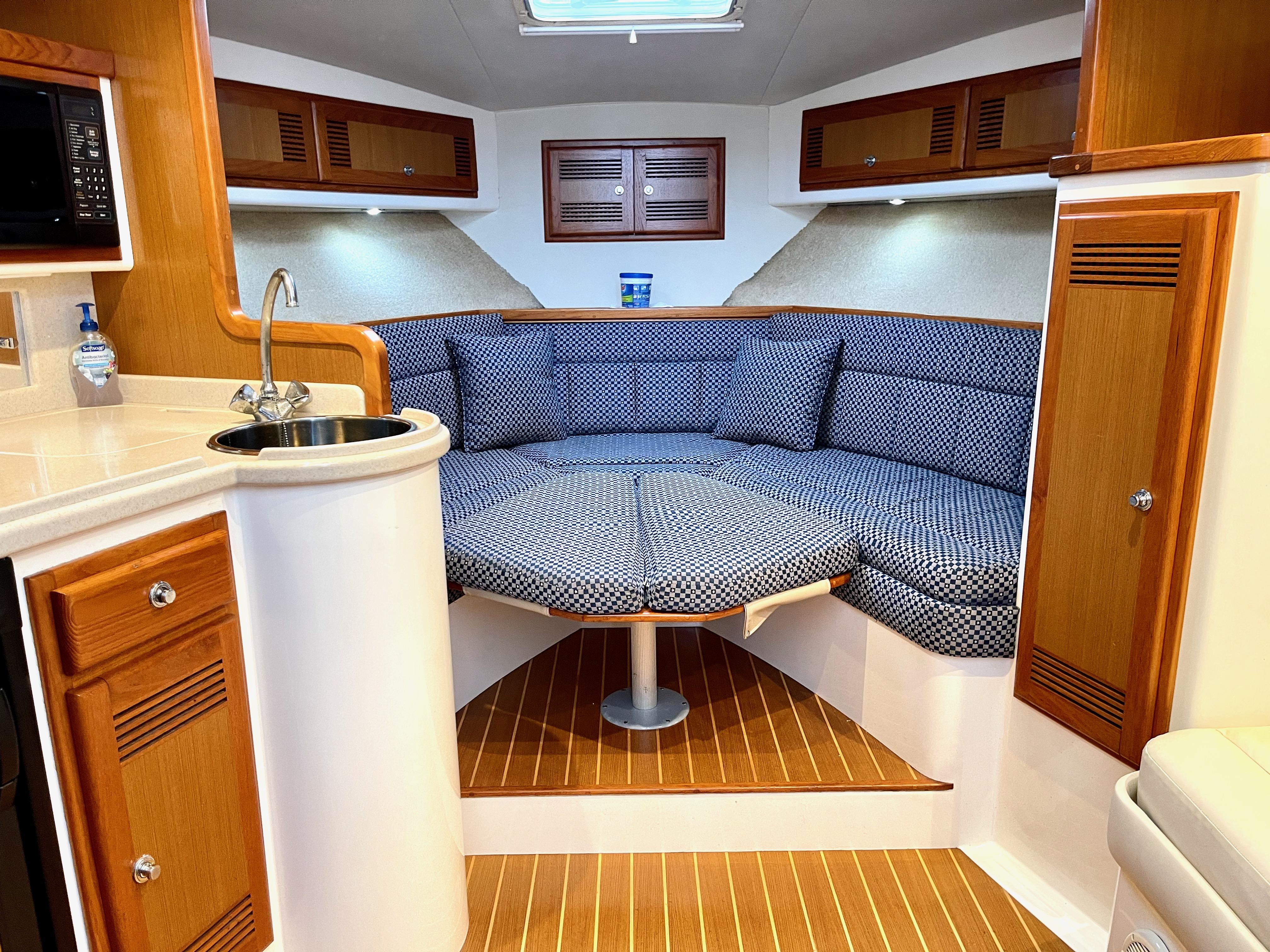 1999 Cabo 31 Express Sport Fishing for sale - YachtWorld