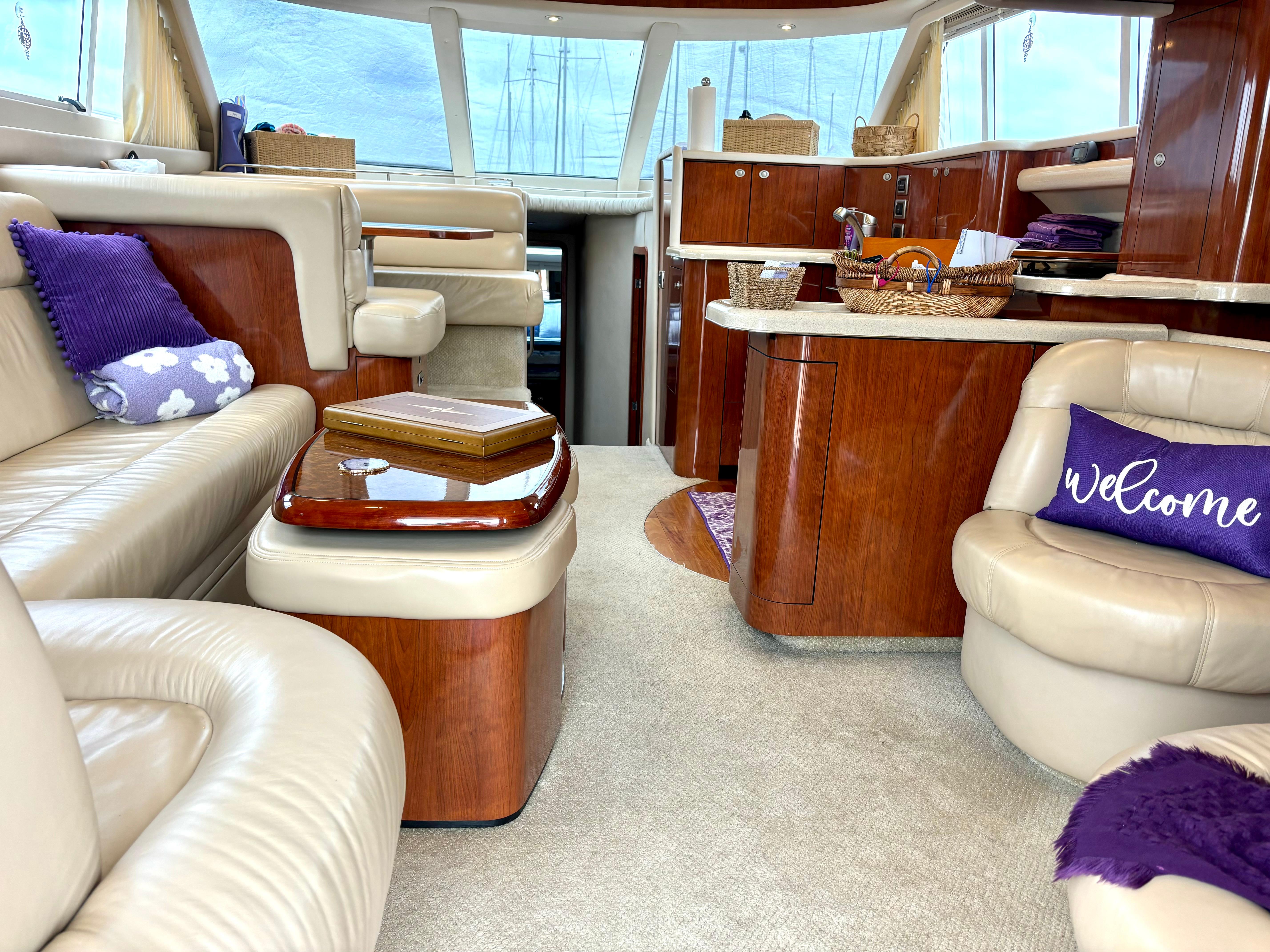 2004 Sea Ray 480 Sedan Bridge Motor Yachts for sale - YachtWorld