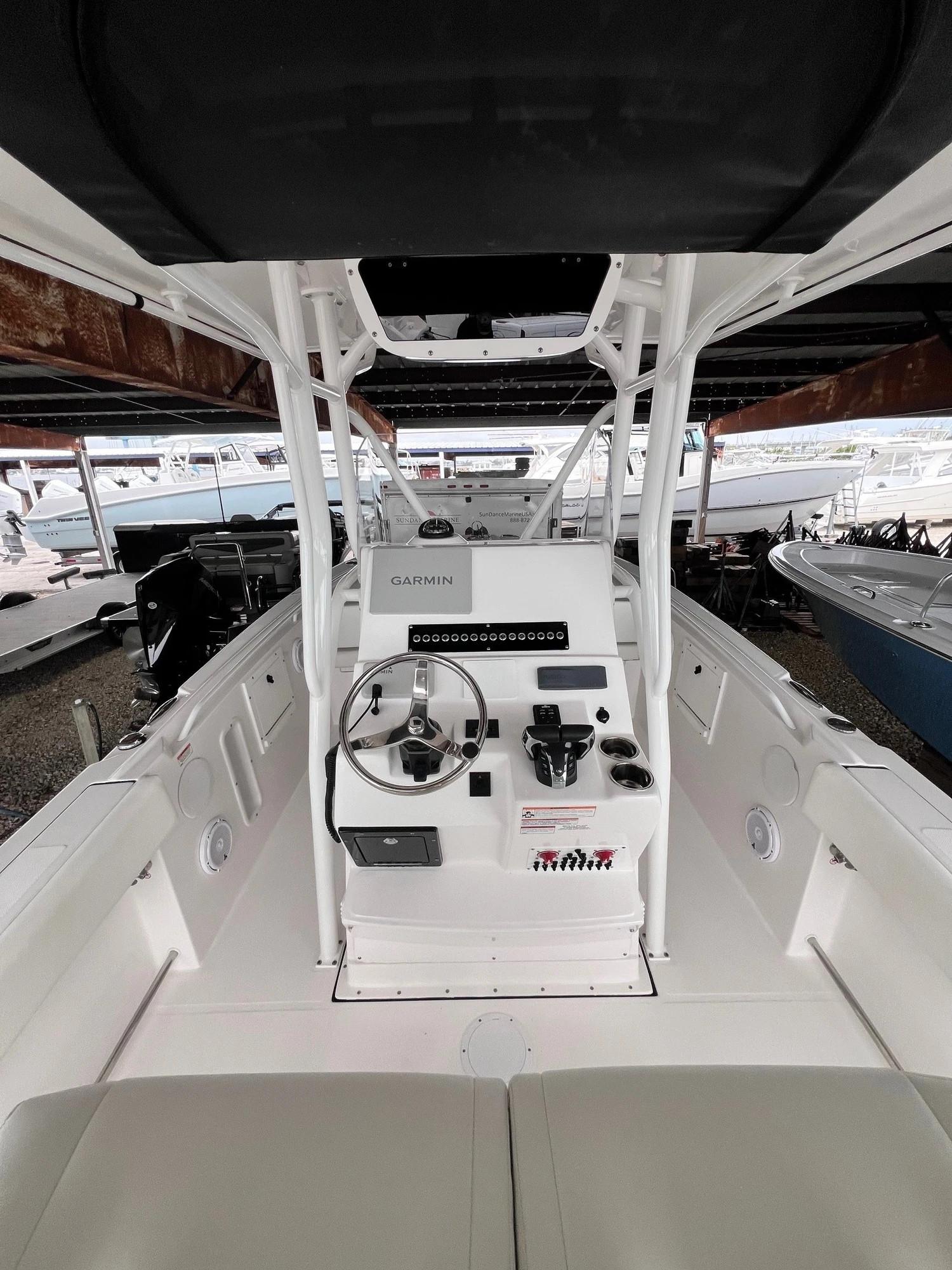 2023 Edgewater 245 Cc Centre Console for sale - YachtWorld