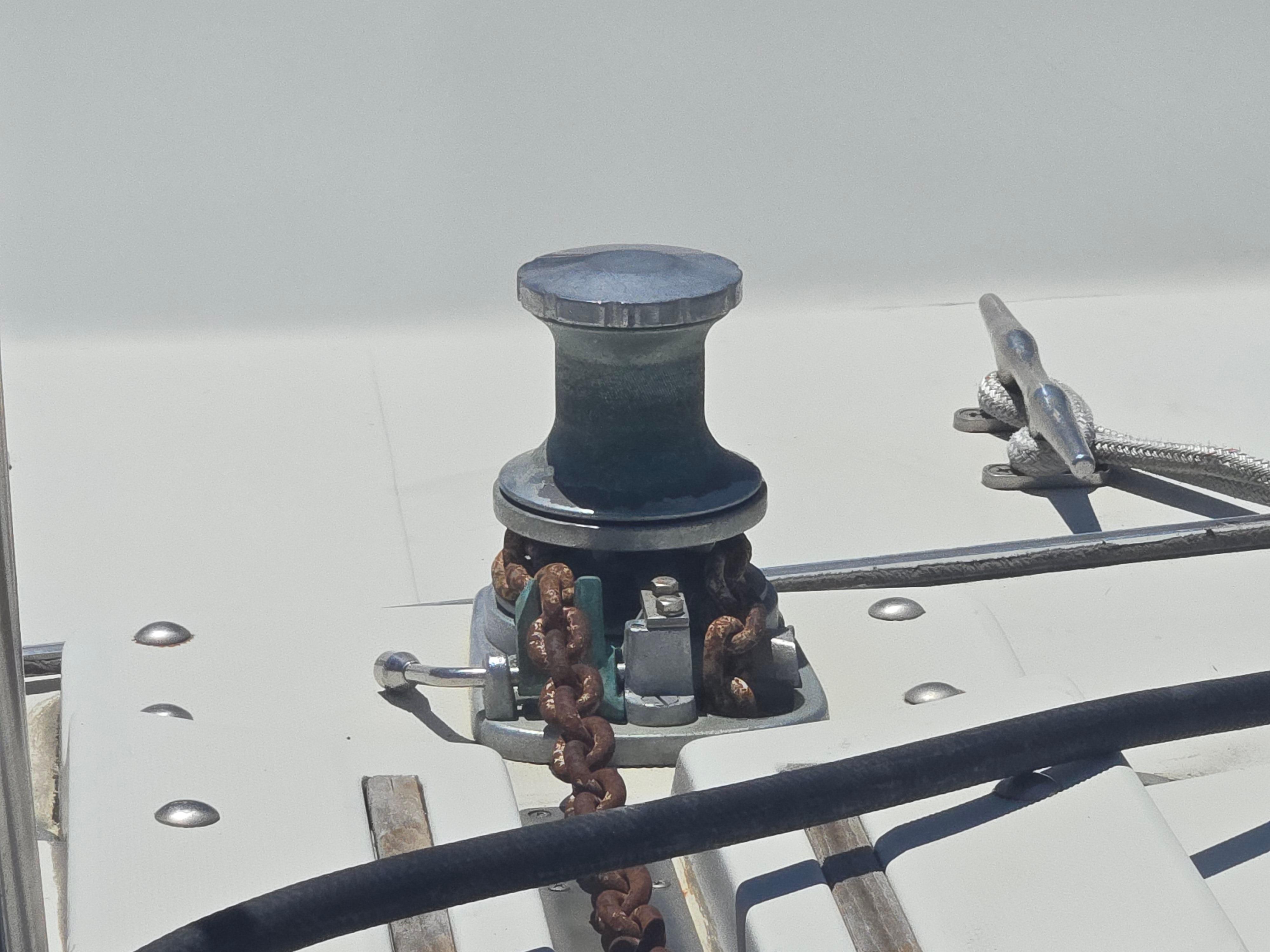 1984 Uniflite 36 Double Cabin Agterkahyt til salg- YachtWorld