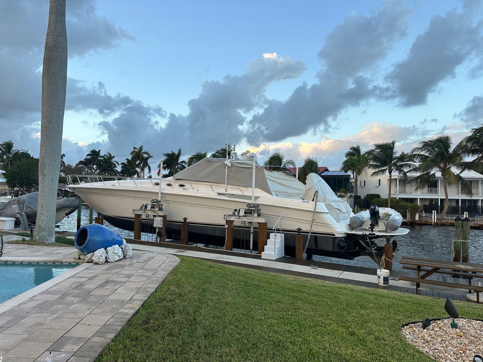 1995 Sea Ray 630 Sundancer Express Cruiser for sale - YachtWorld