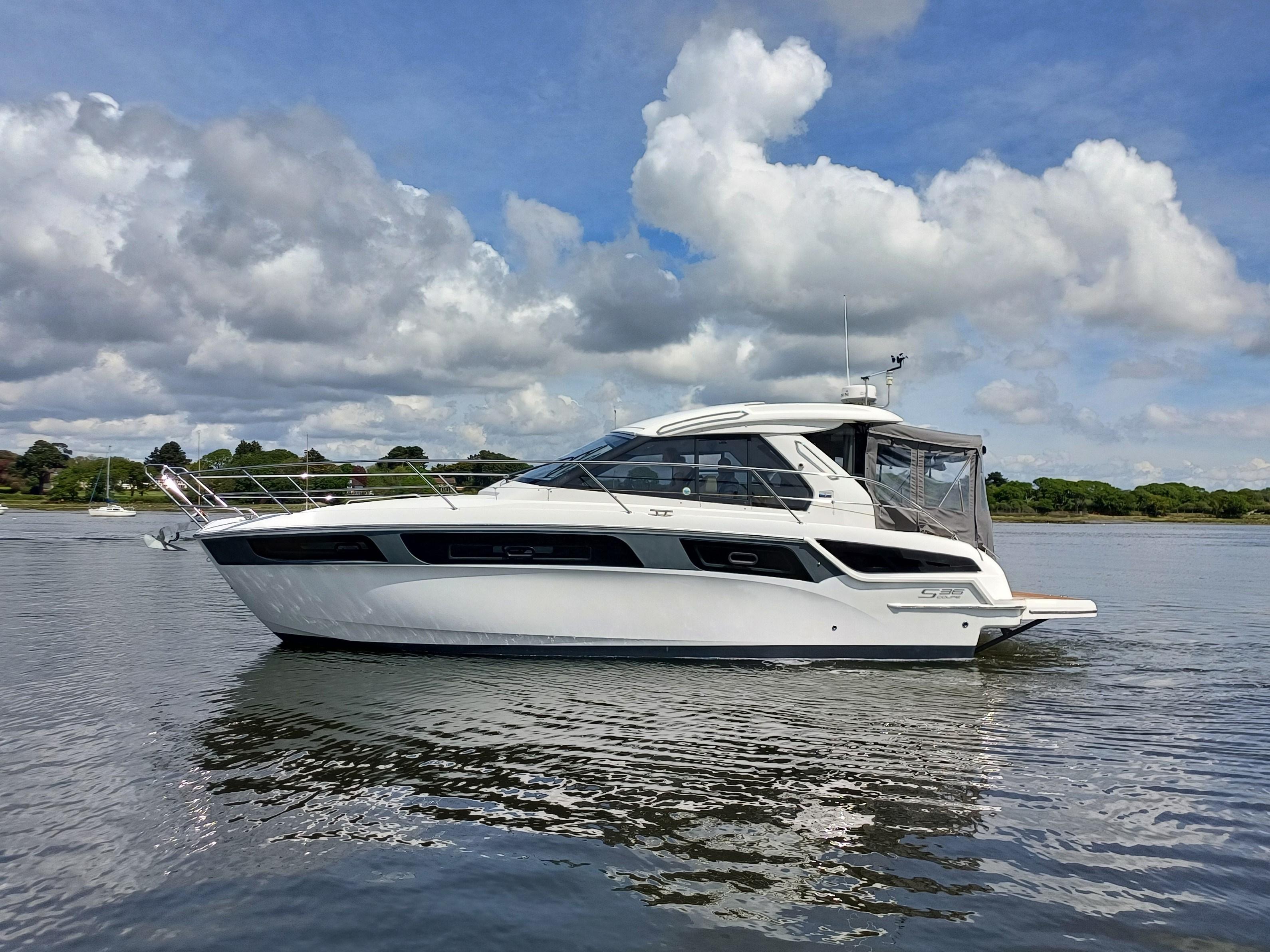 Used 2016 Bavaria S36 Coupe - Hampshire | TopBoats
