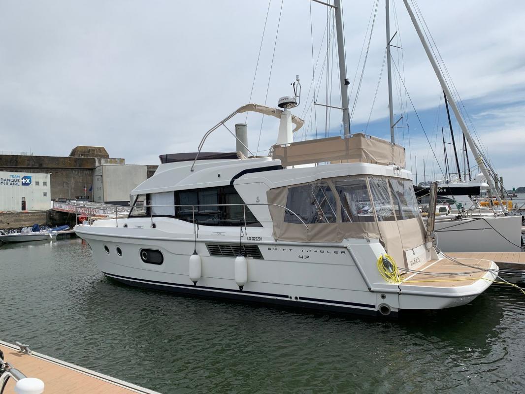 Tweedehands 2021 Beneteau Swift Trawler 47 - Morbihan ( 56 ) | YachtFocus