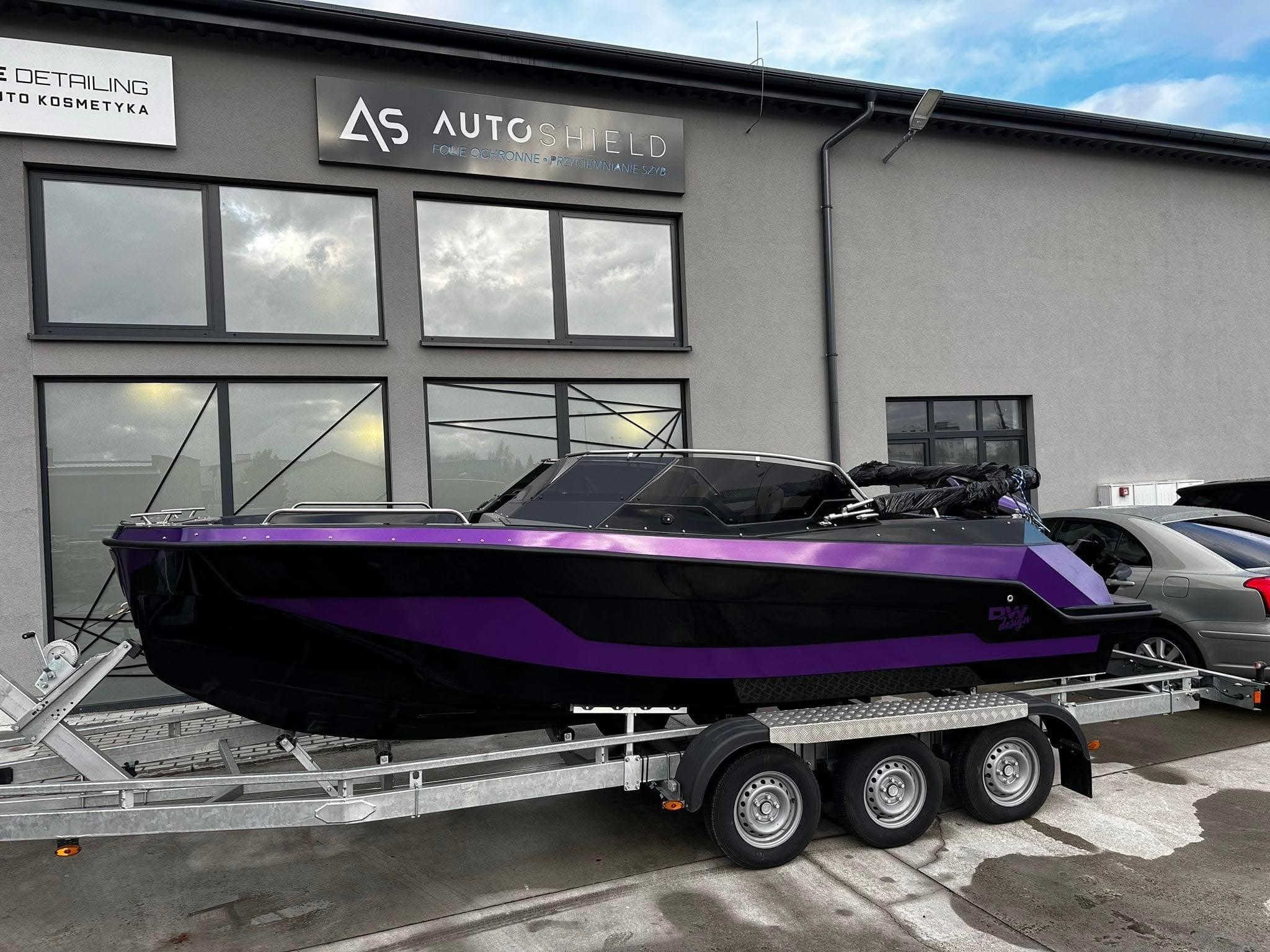 Used 2025 Custom DWDesign 570 | TopBoats