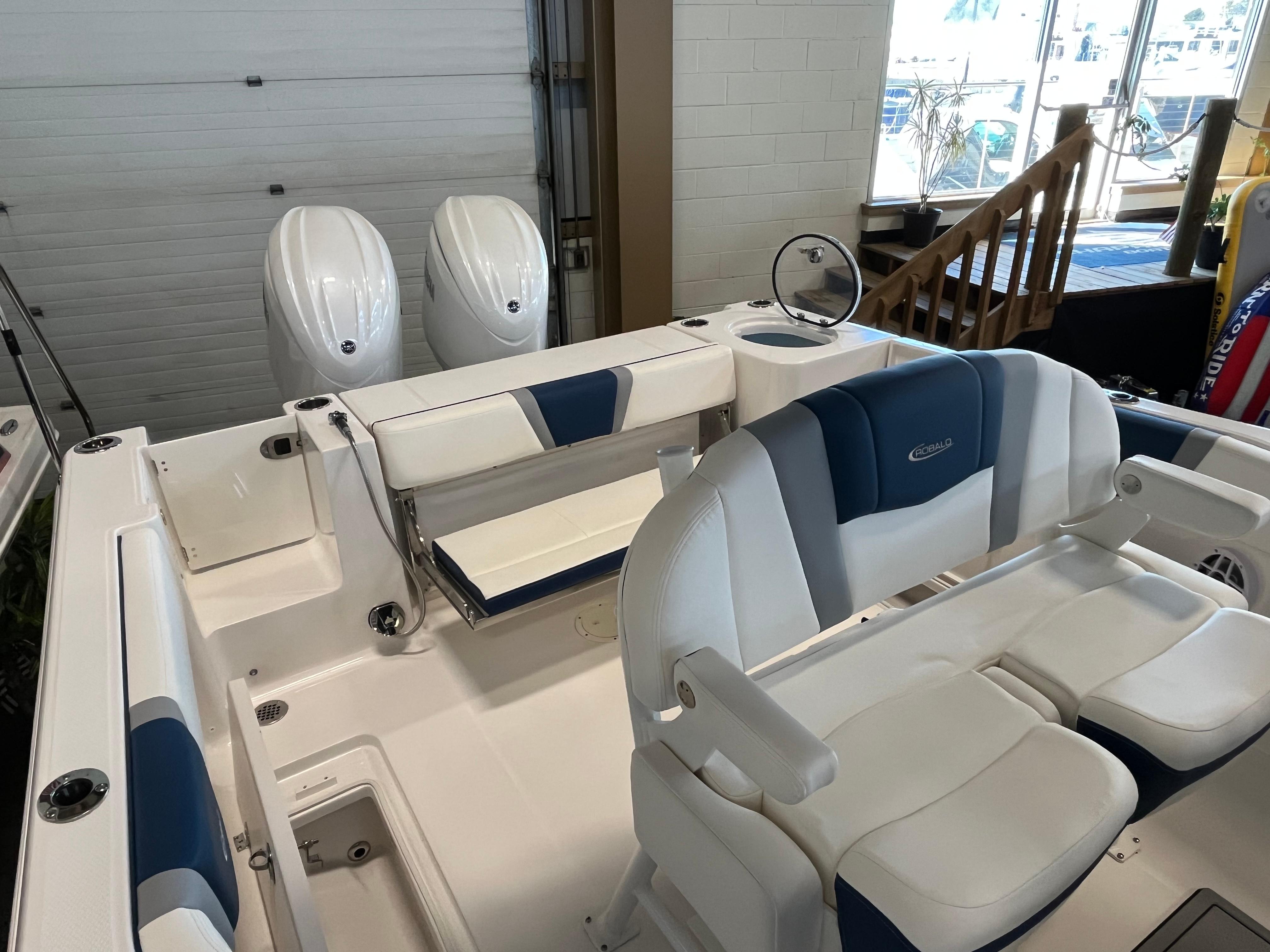 2024 Robalo R250 Barcos de consola central en venta - YachtWorld