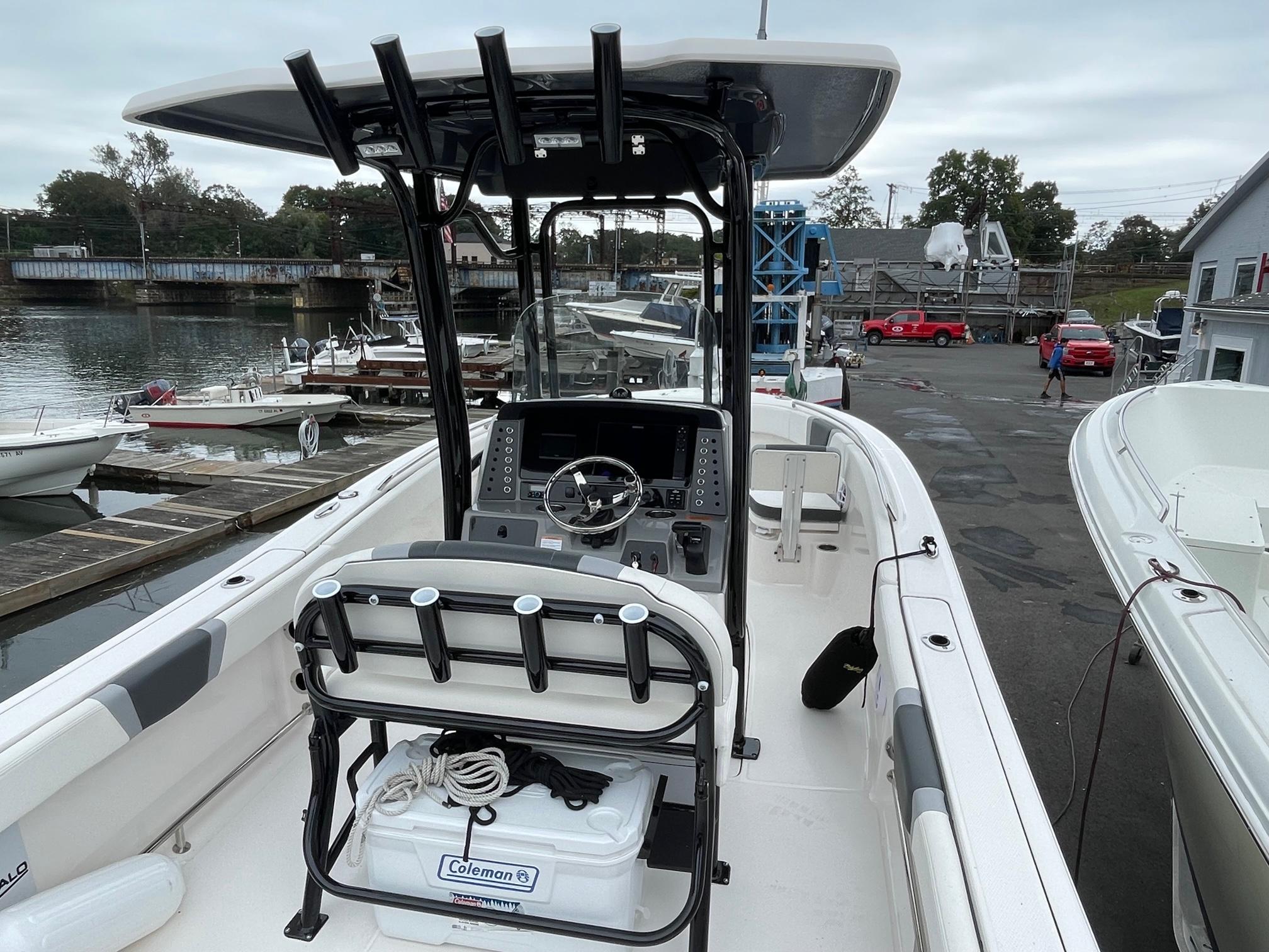 2023 Robalo R230 Center Console Centre Console for sale - YachtWorld