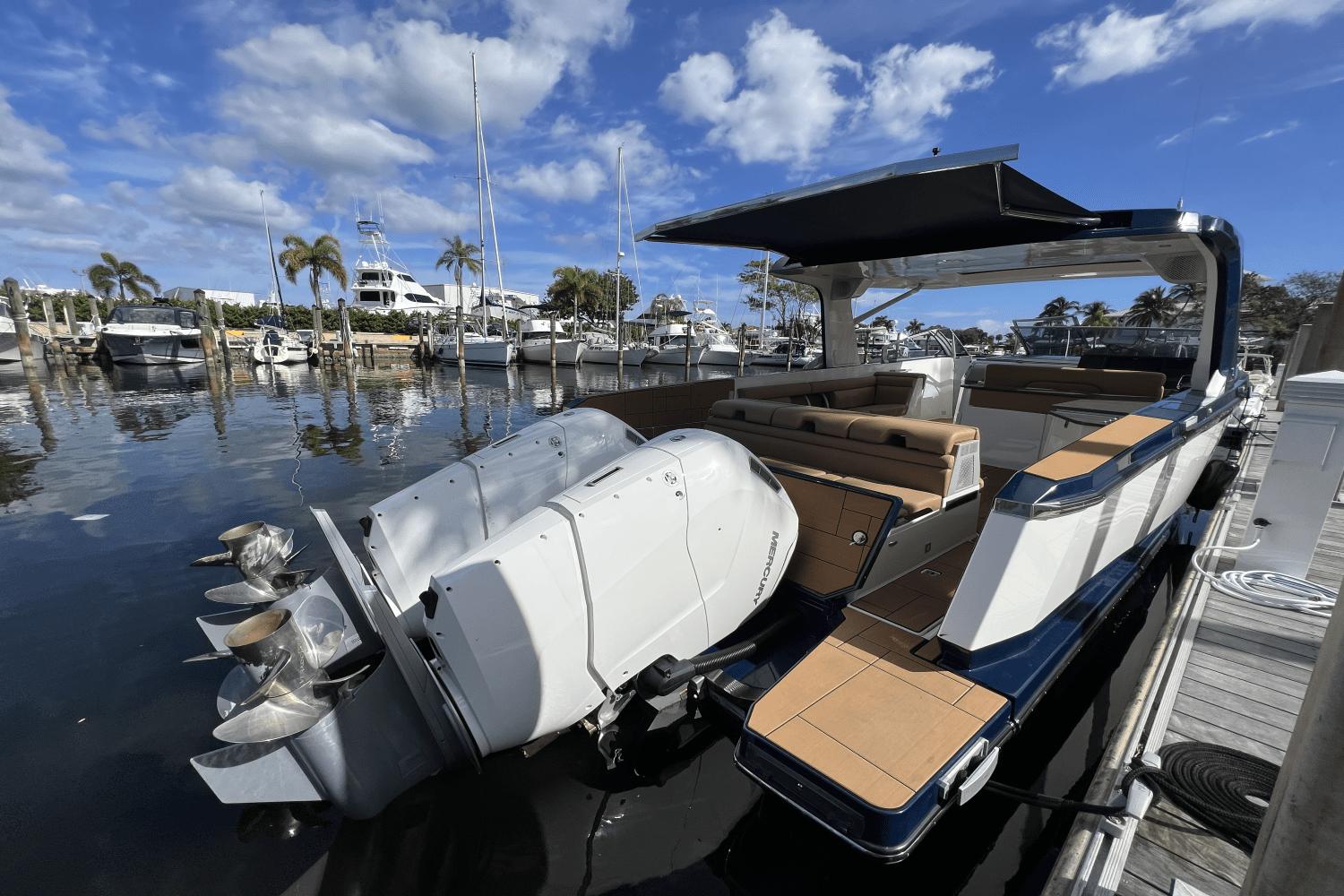 2024 Aviara AV40 Outboard Runabout for sale - YachtWorld