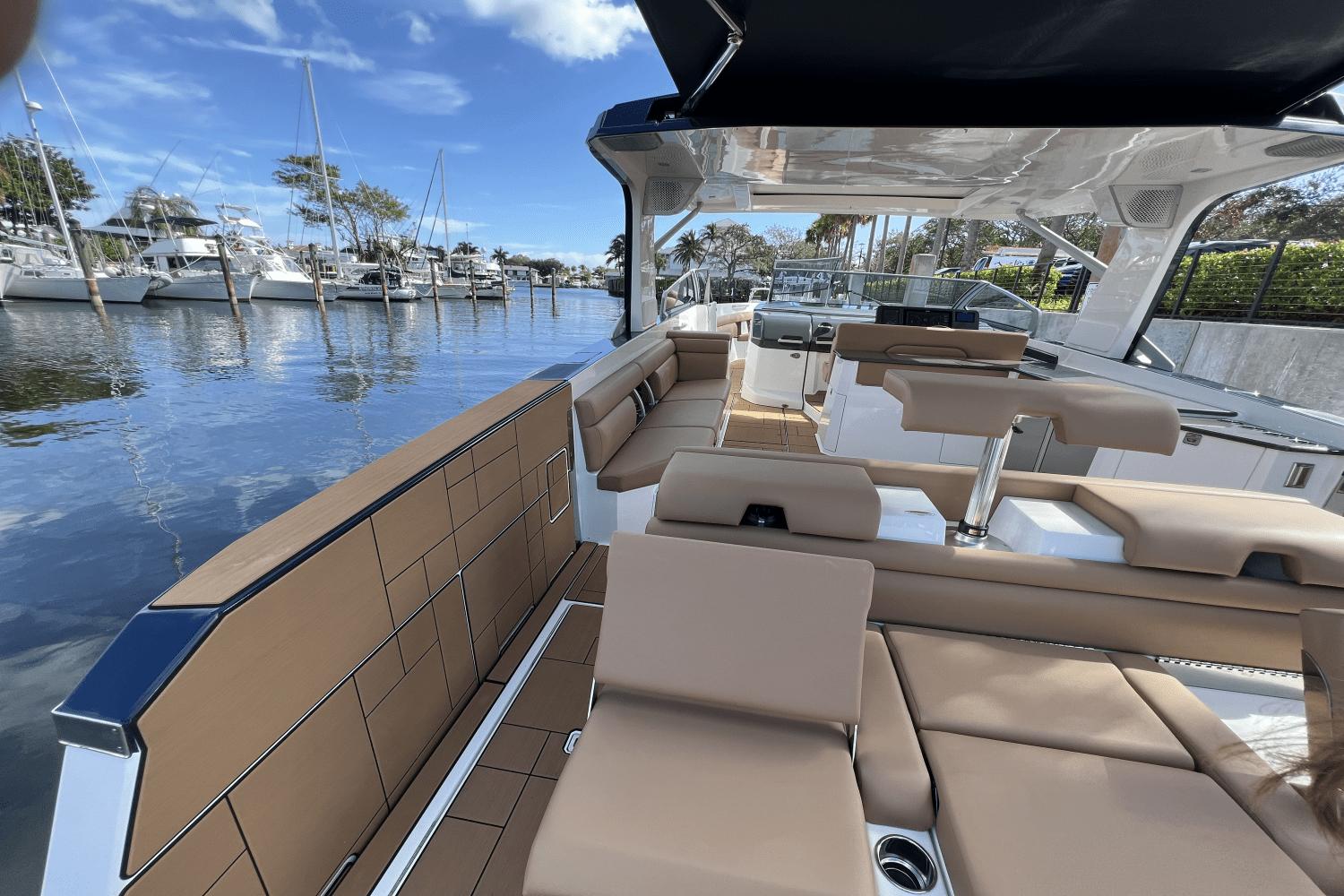 2024 Aviara AV40 Outboard Runabout for sale - YachtWorld
