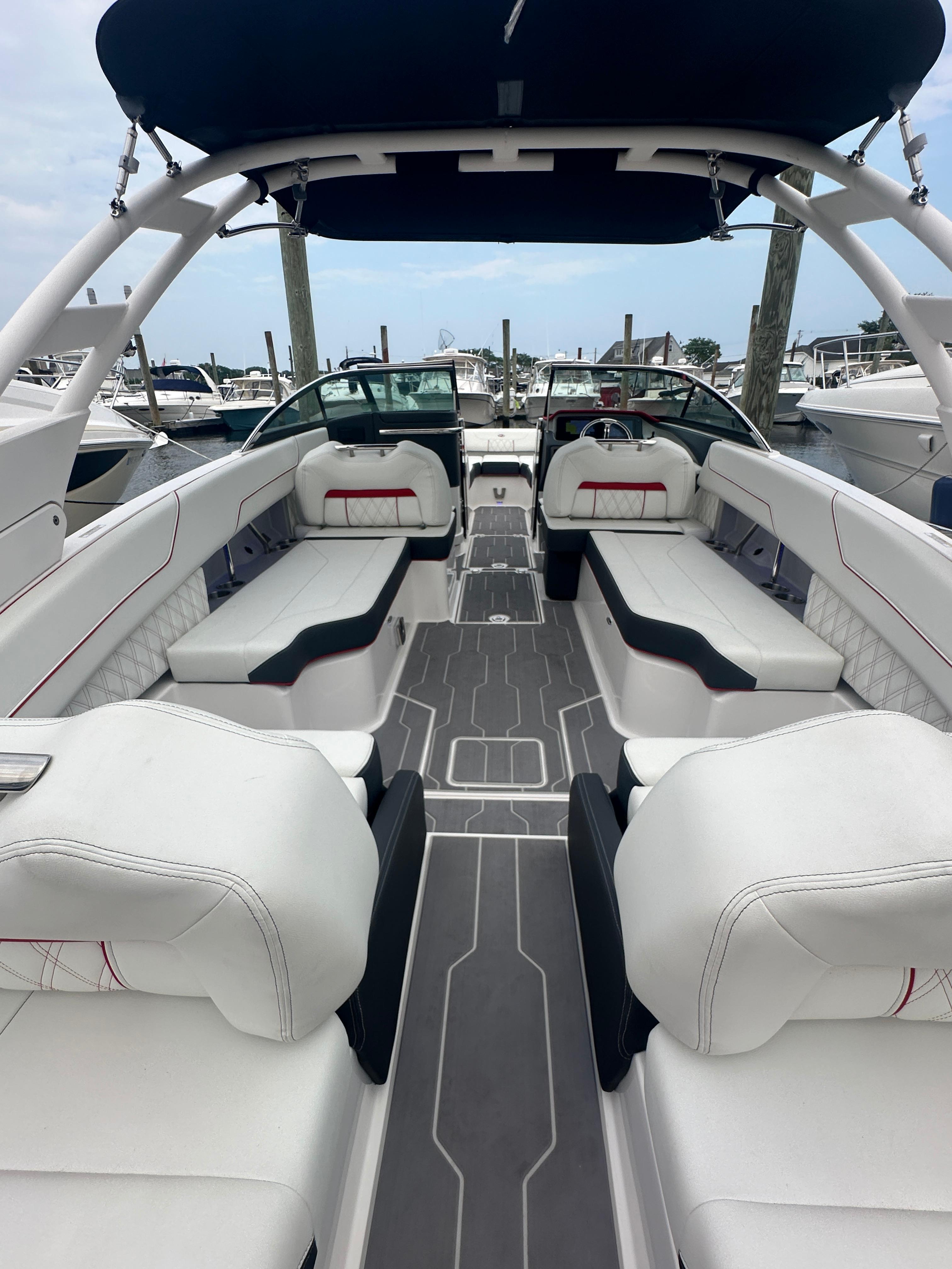 2023 Regal LX6 Bowrider for sale - YachtWorld