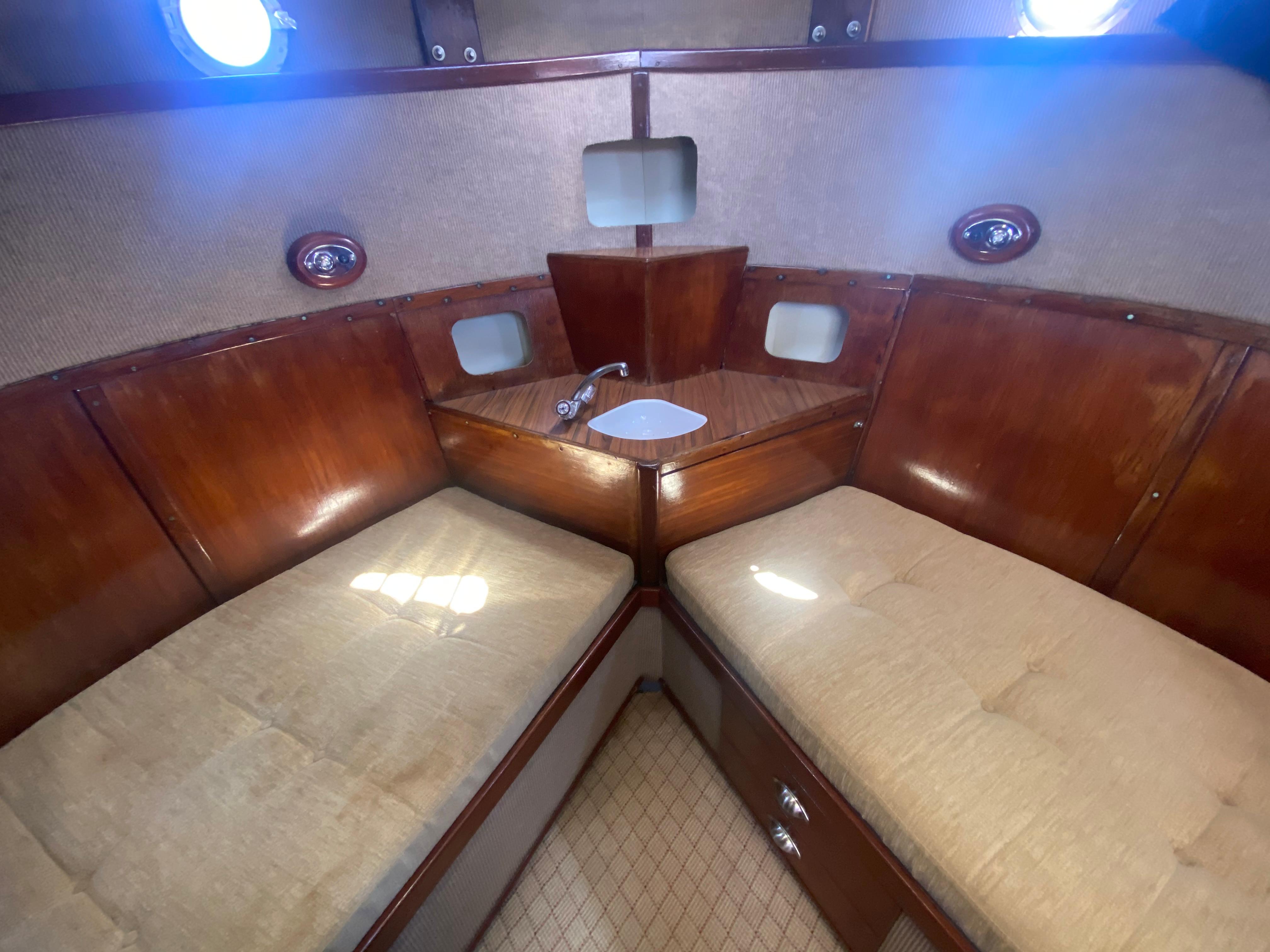 1981 Colvic Watson 32 Motorsailer for sale - YachtWorld