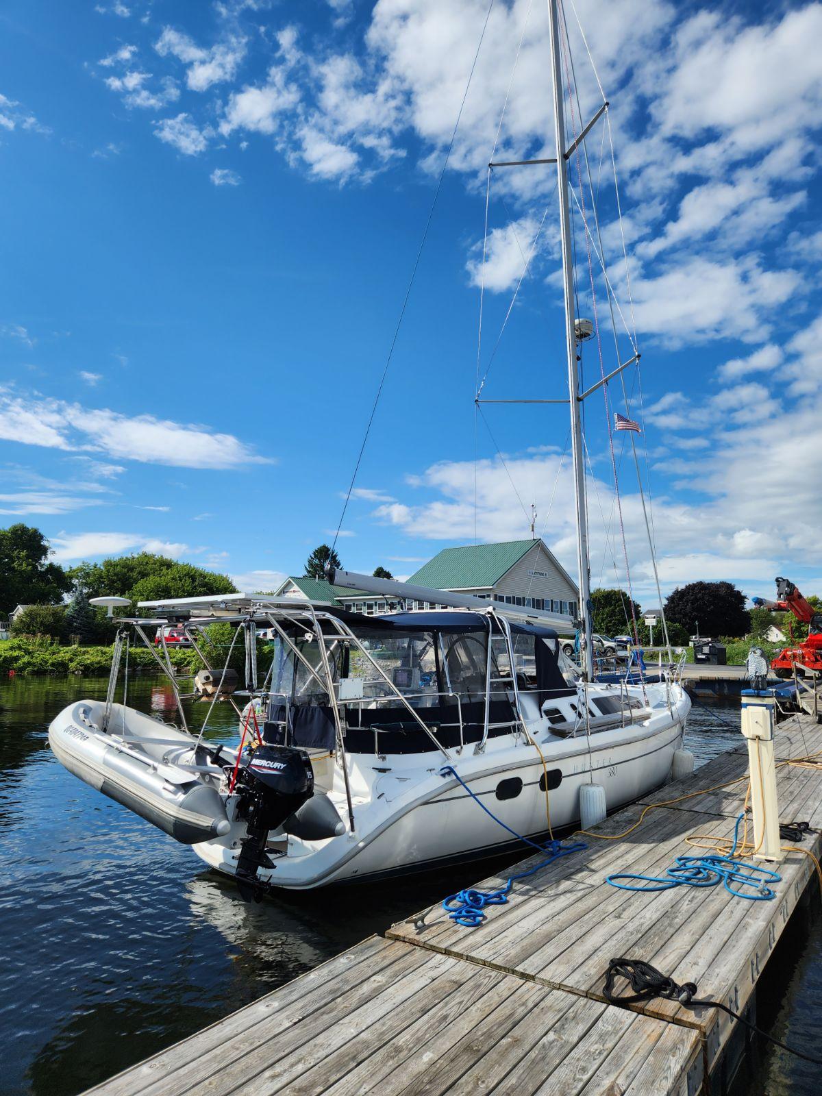 2000 Hunter 380 Cruiser for sale - YachtWorld