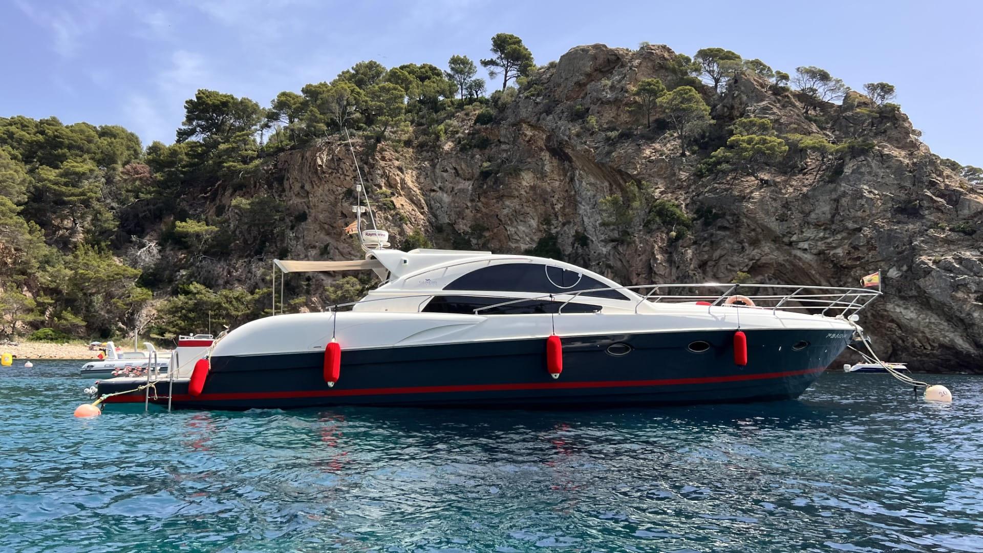 2014 Genesis Yachts Cielo 50 Motor Yachts for sale - YachtWorld