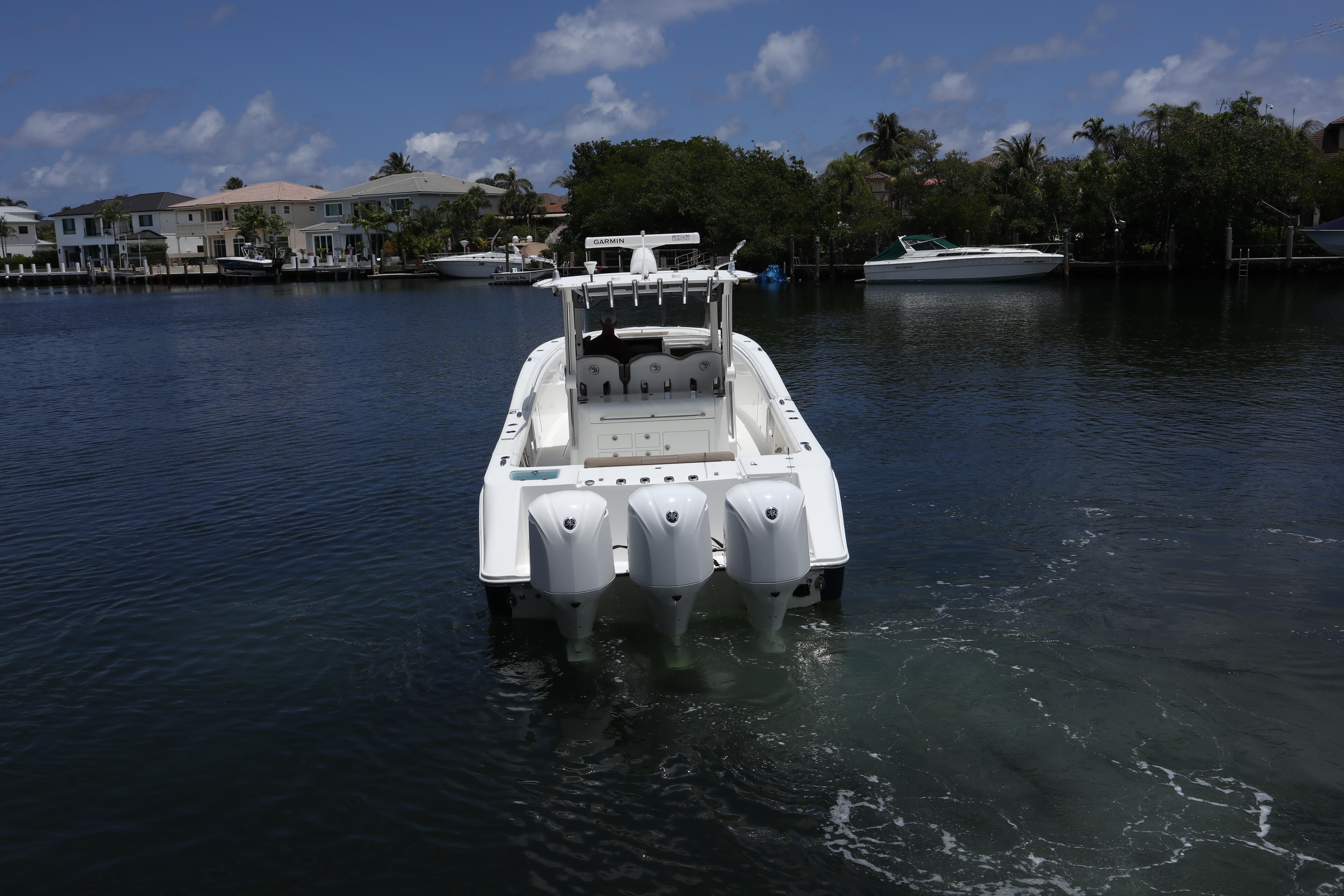 2019 Edgewater 370 CC Center Console for sale - YachtWorld