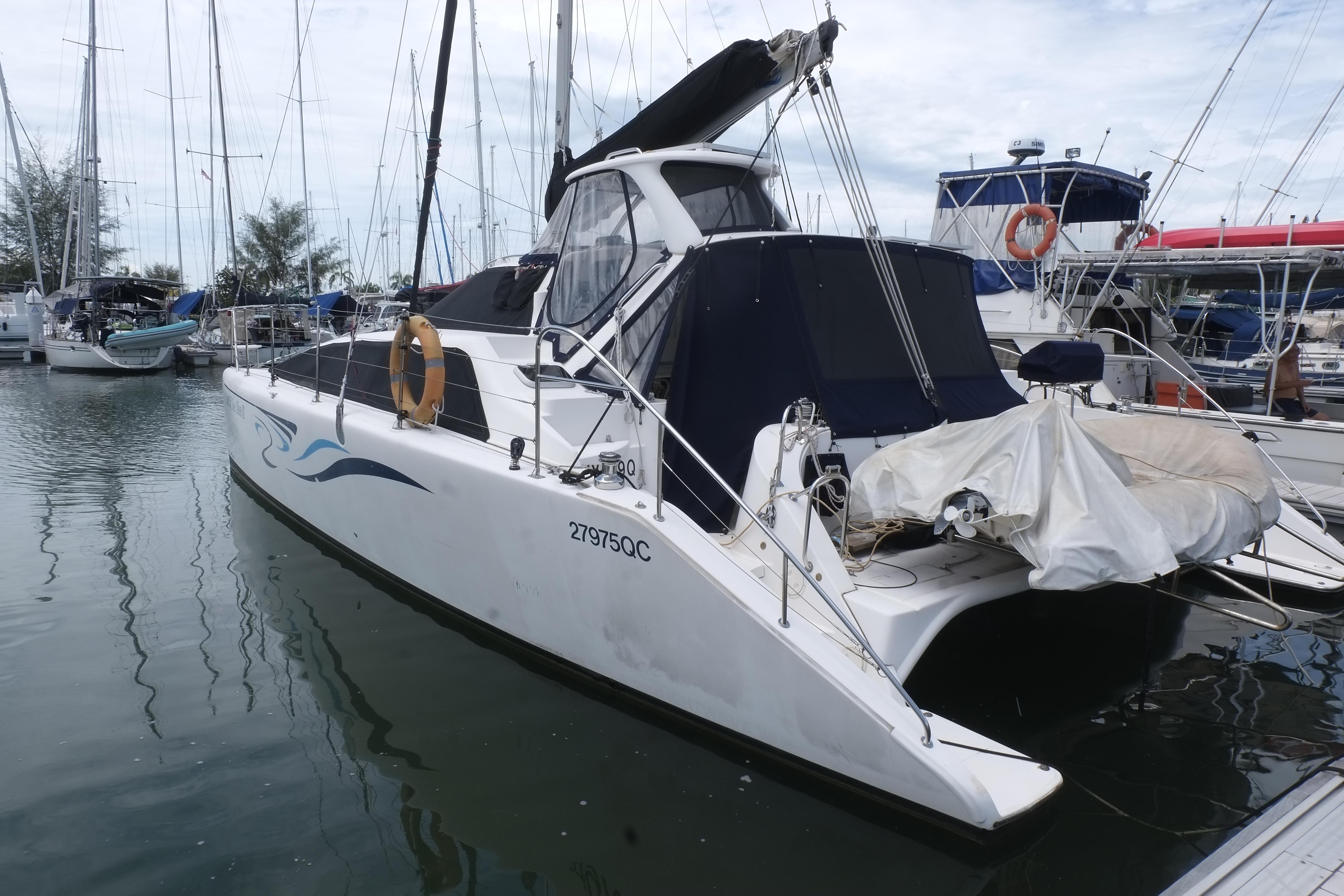 2007 Lightwave 38 Catamaran for sale - YachtWorld