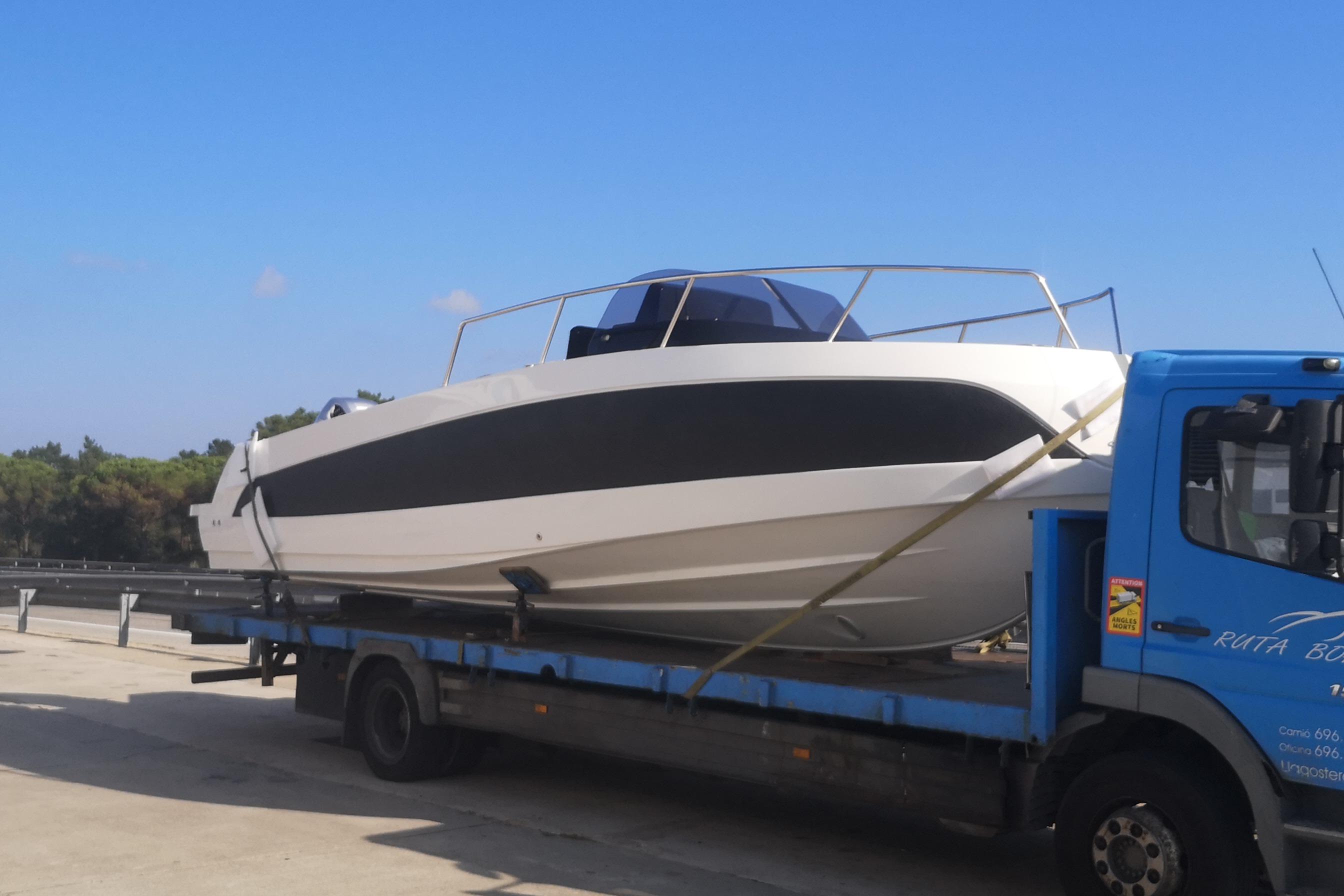 New Zephyr 800 Space in Girona - iNautia