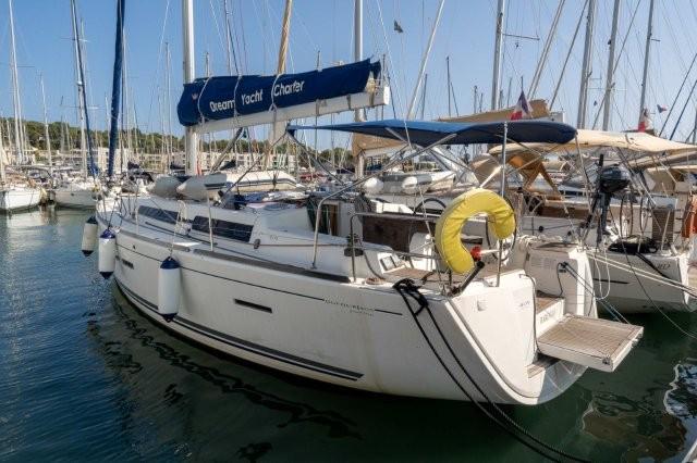 Used 2009 Dufour 405 Grand Large - 83 - Var | TopBoats