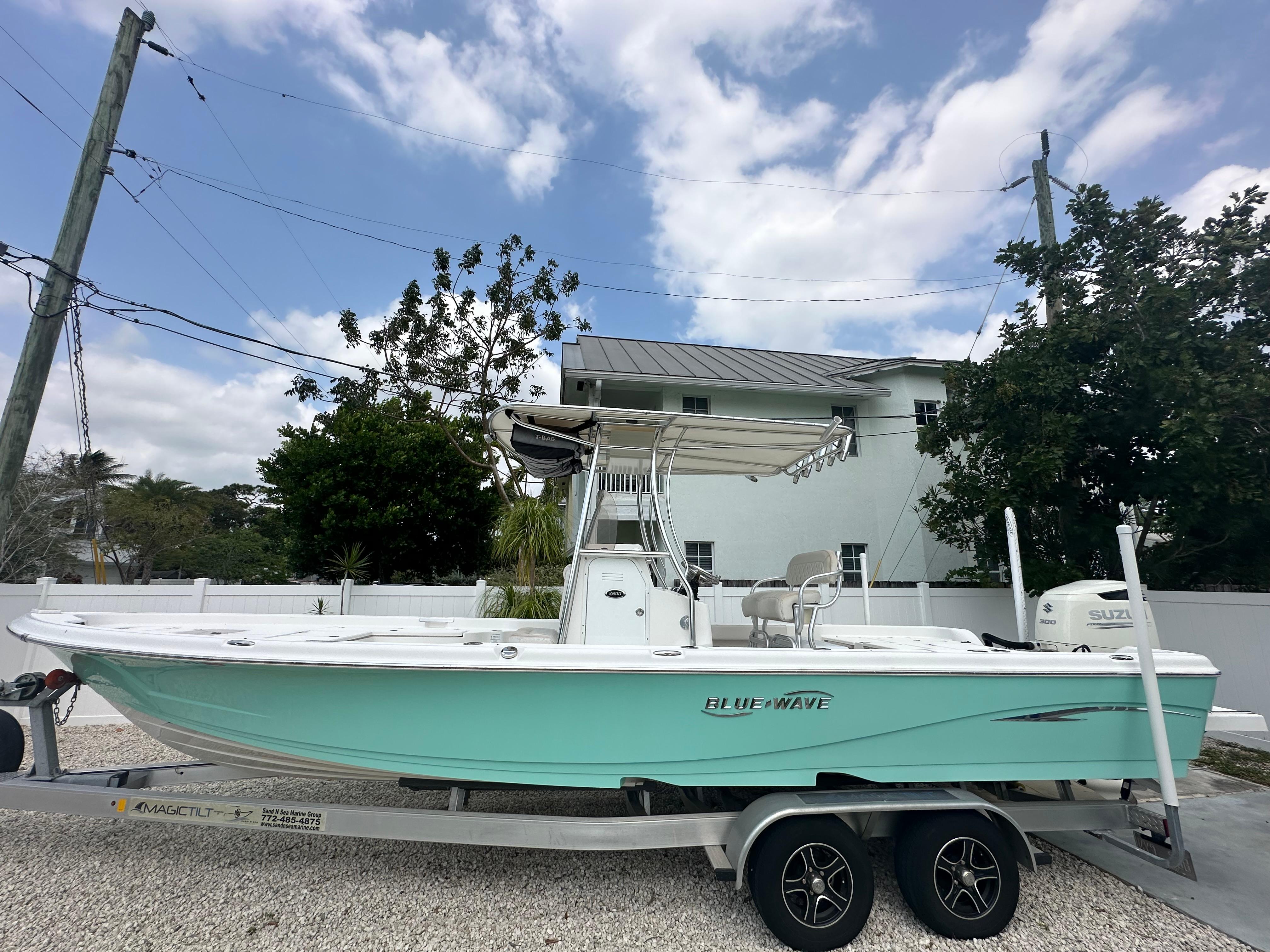 2020 Blue Wave Pure Bay 2600 Bay for sale - YachtWorld