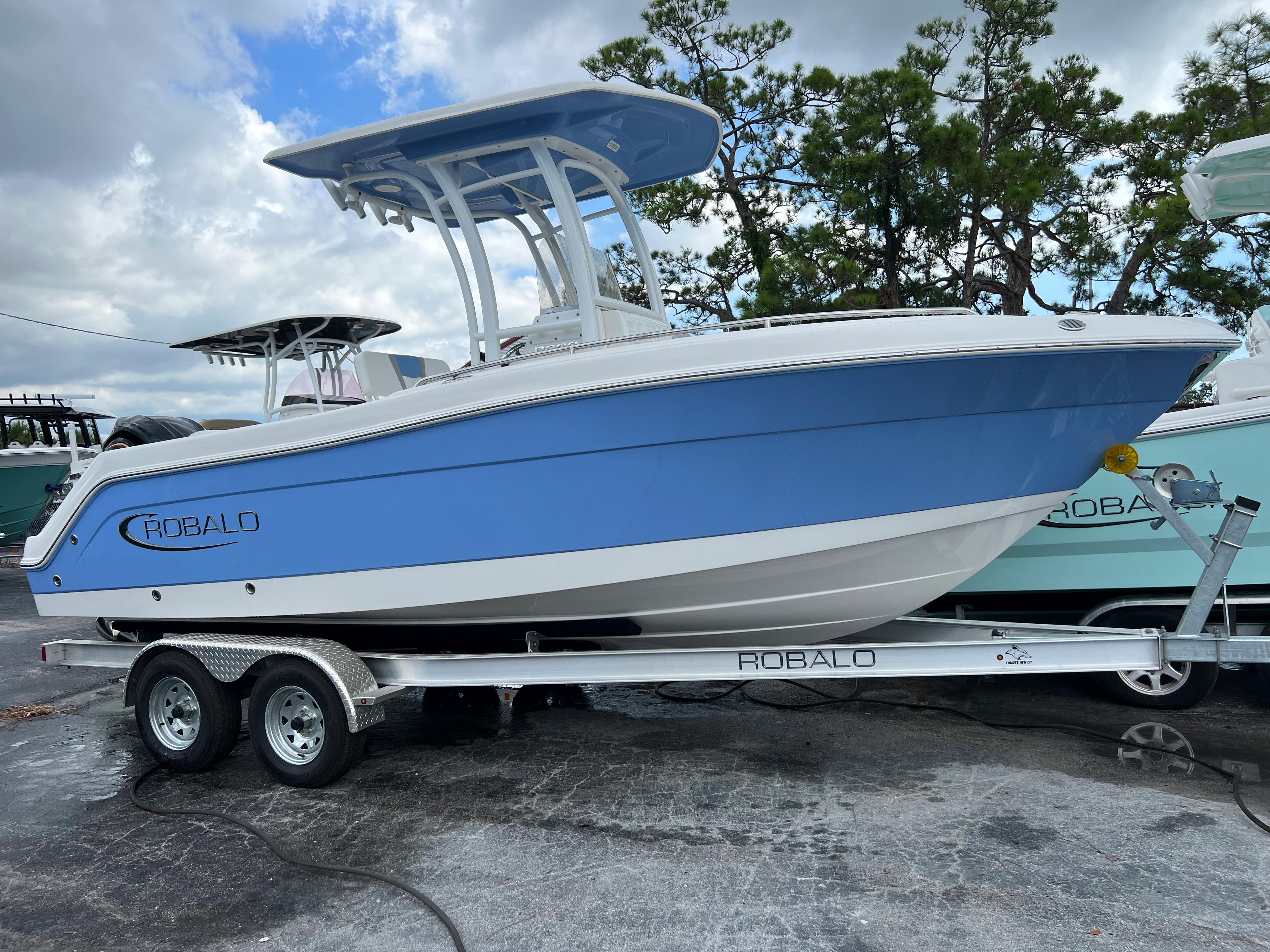 2023 Robalo R222 Center Console Centre Console for sale - YachtWorld