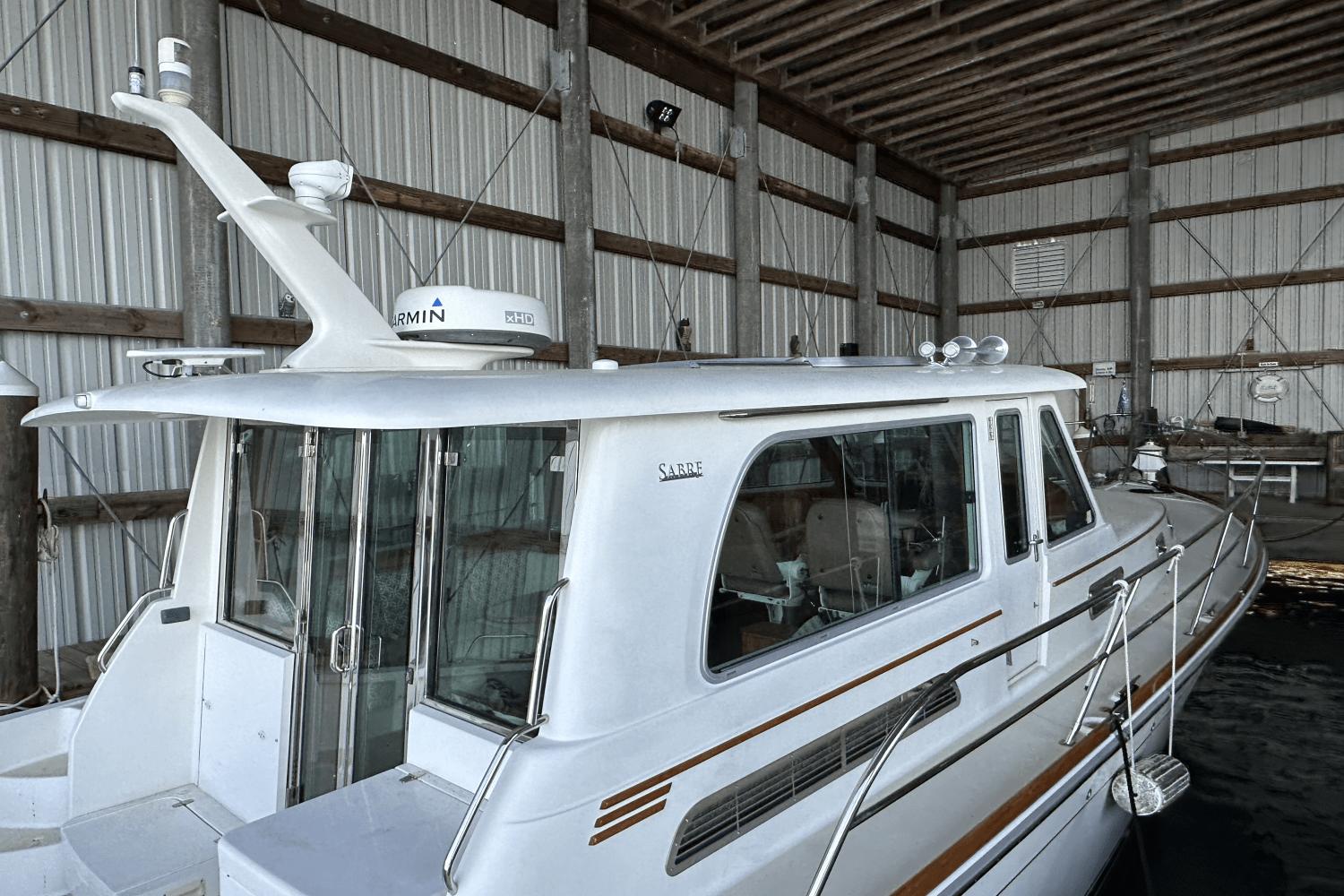 2017 Sabre Salon Express Sports Cruiser for sale - YachtWorld