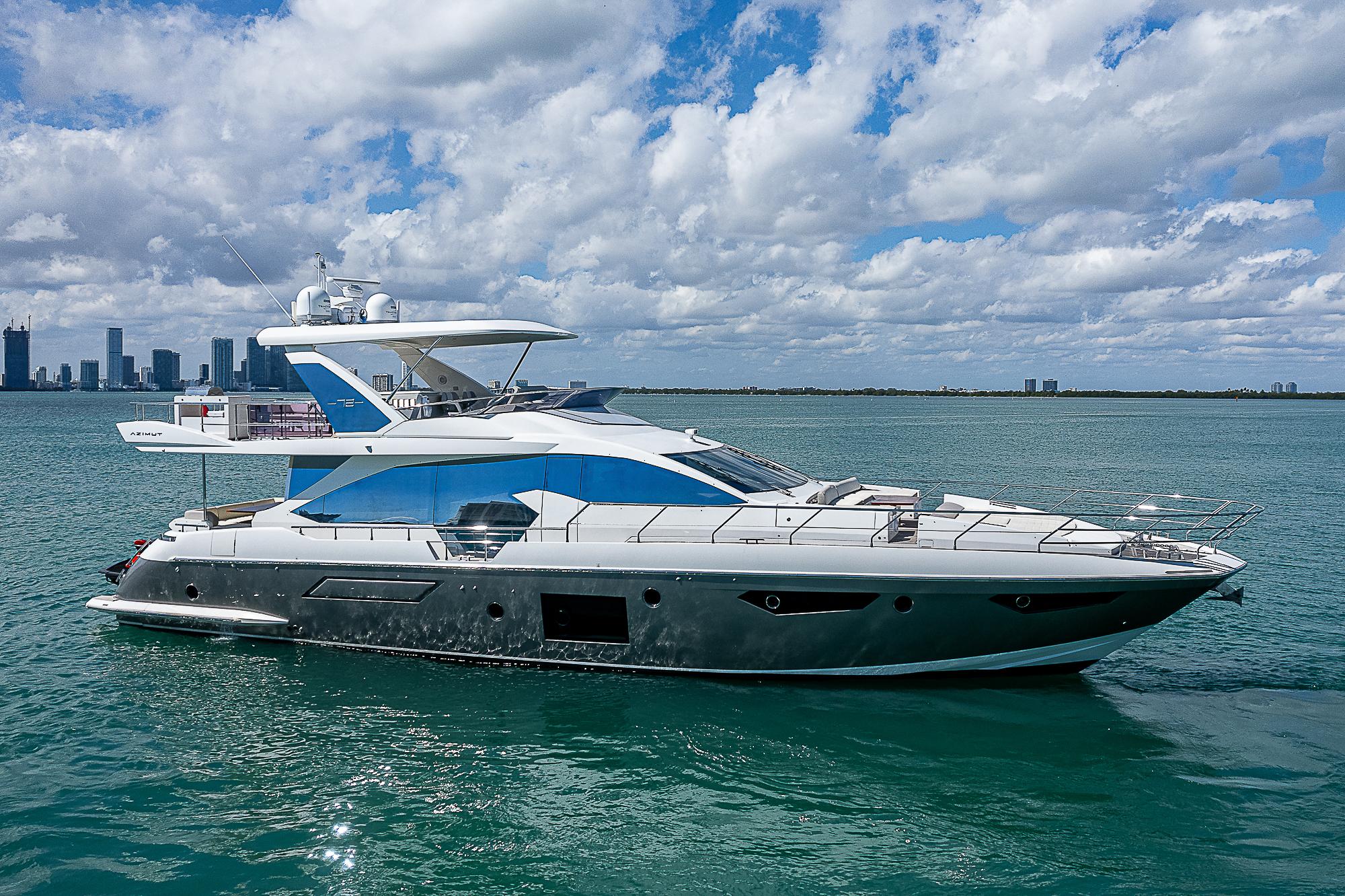 2017 Azimut 72 FLY BRIDGE Motoryachten Kaufen - YachtWorld