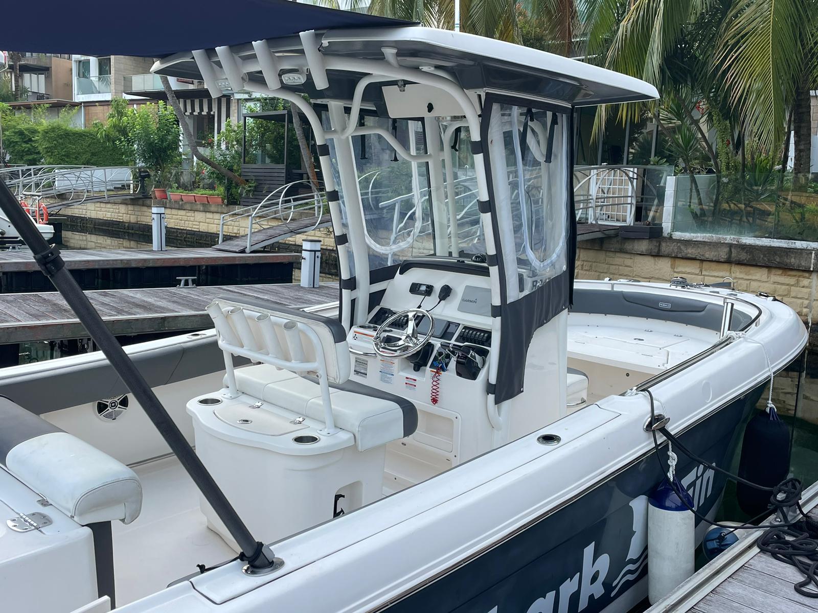 2018 Robalo 2420 Center Console Center Console for sale - YachtWorld