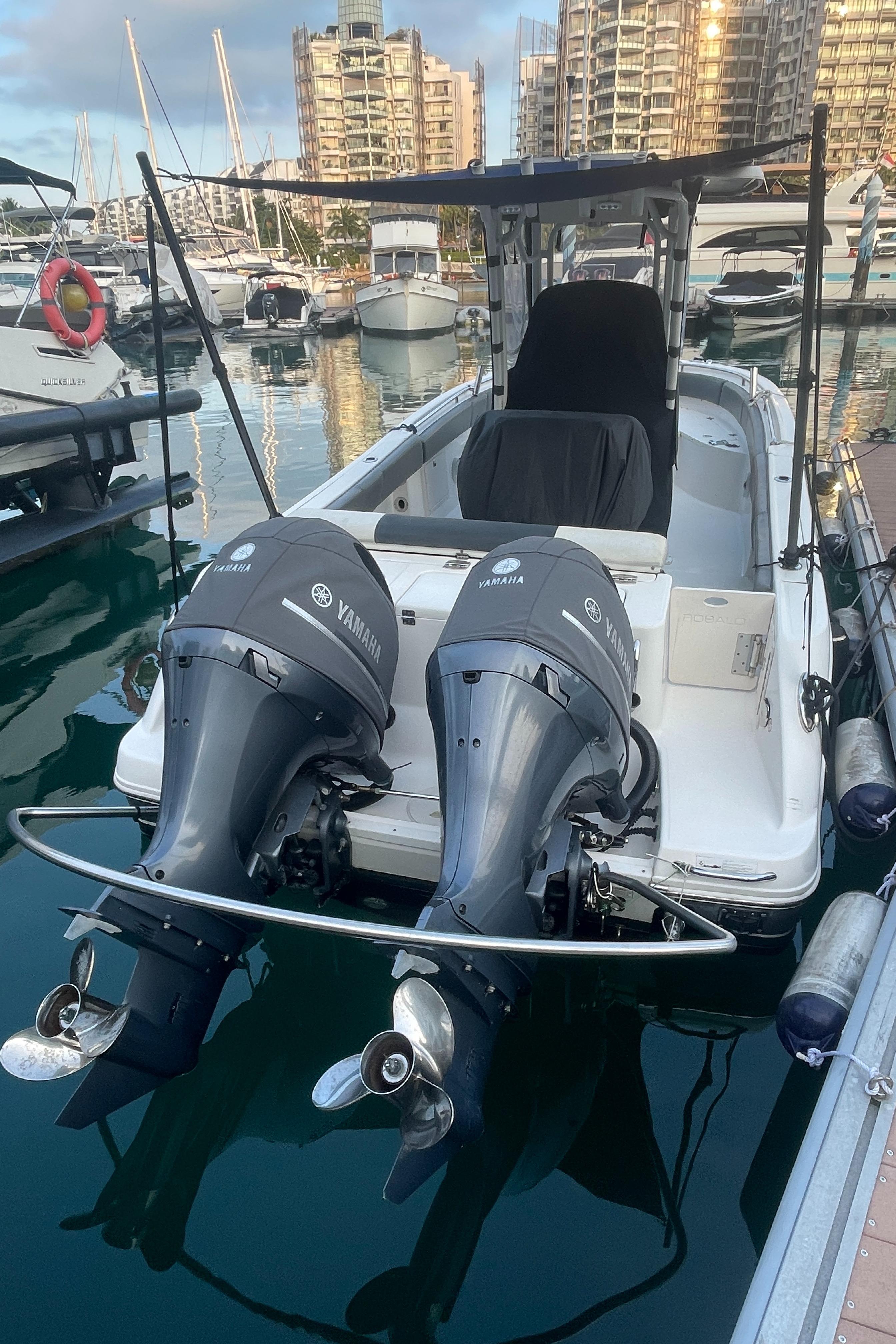 2018 Robalo 2420 Center Console Center Console for sale - YachtWorld