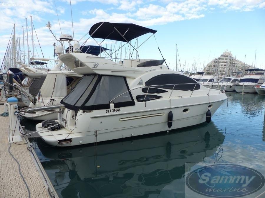 Azimut 39 Fly 12m 2000, Motoryachten - Hérault ( 34 ) | Boot24