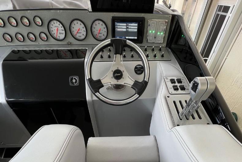 1996 Powerplay Powerboats 33 Sportdeck Cruiser for sale - YachtWorld