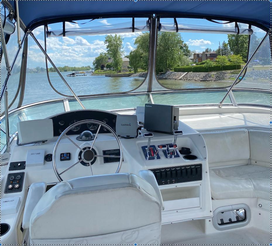 1997 Bayliner 3988 Command Bridge Motor Yachts for sale - YachtWorld