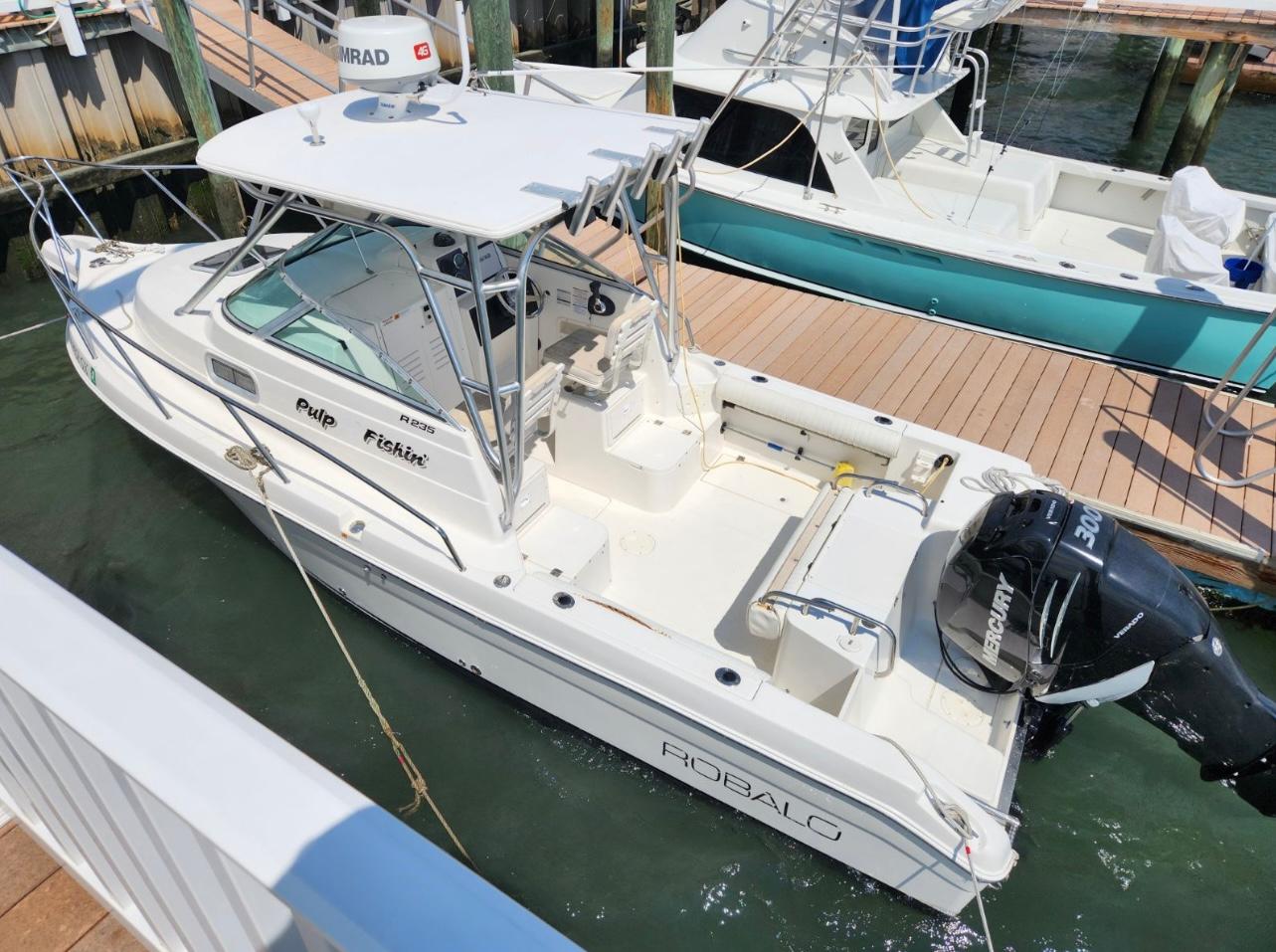 2005 Robalo 235 Robalo Walkaround for sale - YachtWorld