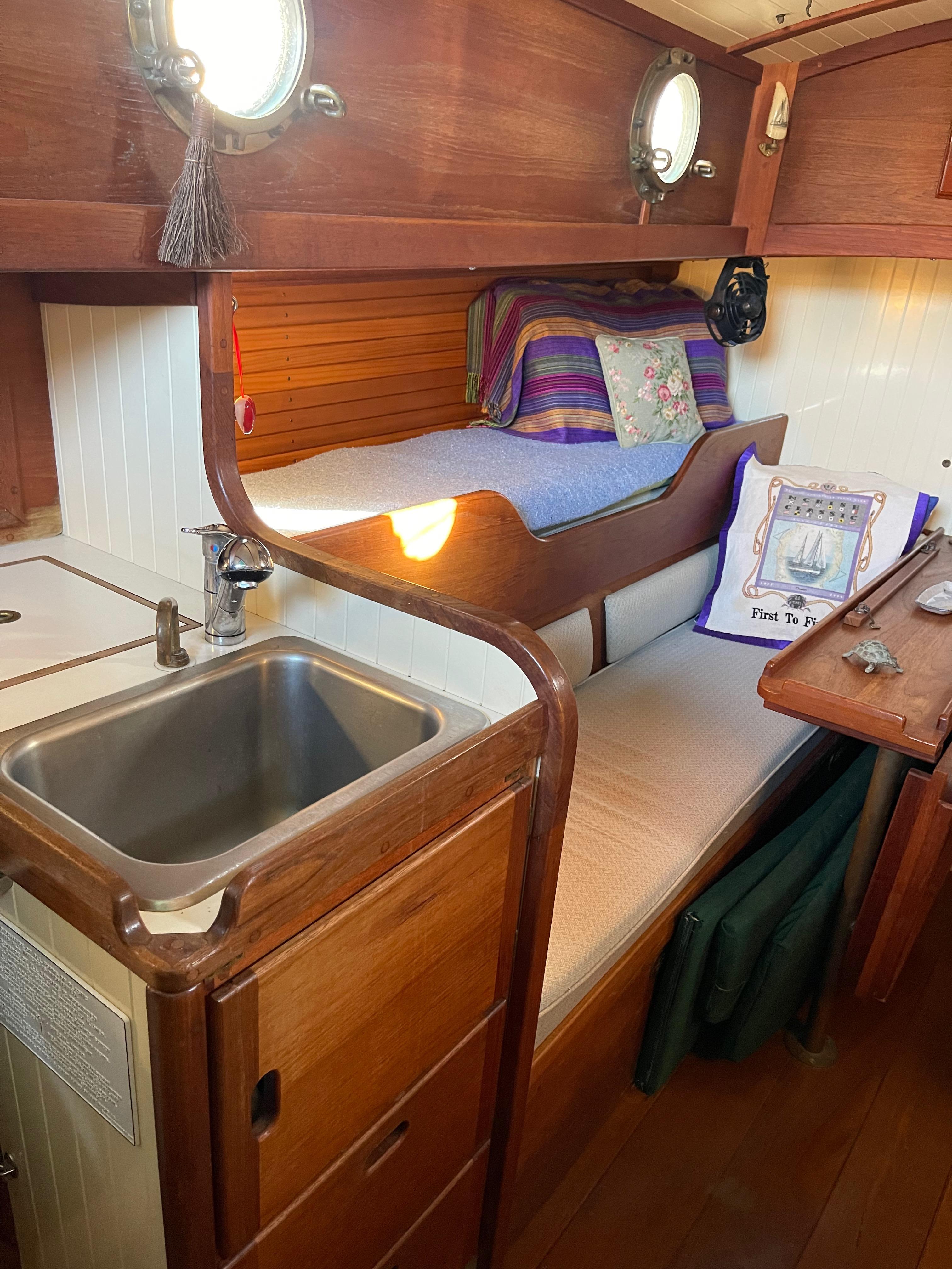 1984 Bristol Channel Cutter 28 Cruiser for sale - YachtWorld