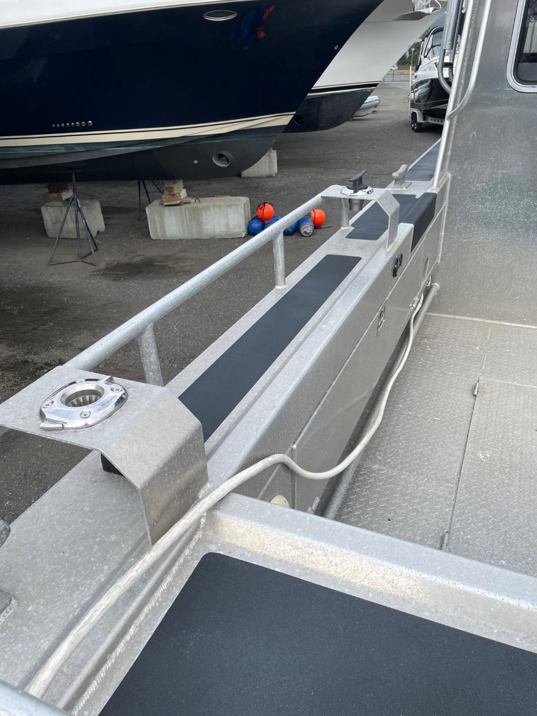 2010 Glacier Craft Custom Aluminum Saltwater Fishing for sale - YachtWorld