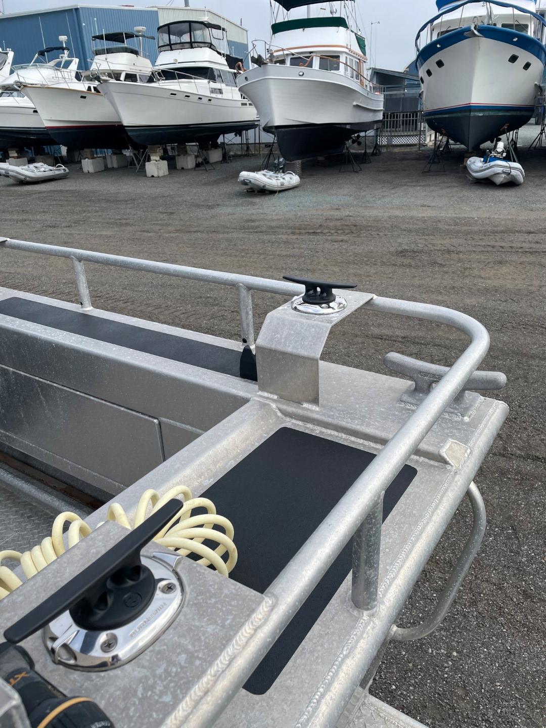 2010 Glacier Craft Custom Aluminum Saltwater Fishing for sale - YachtWorld