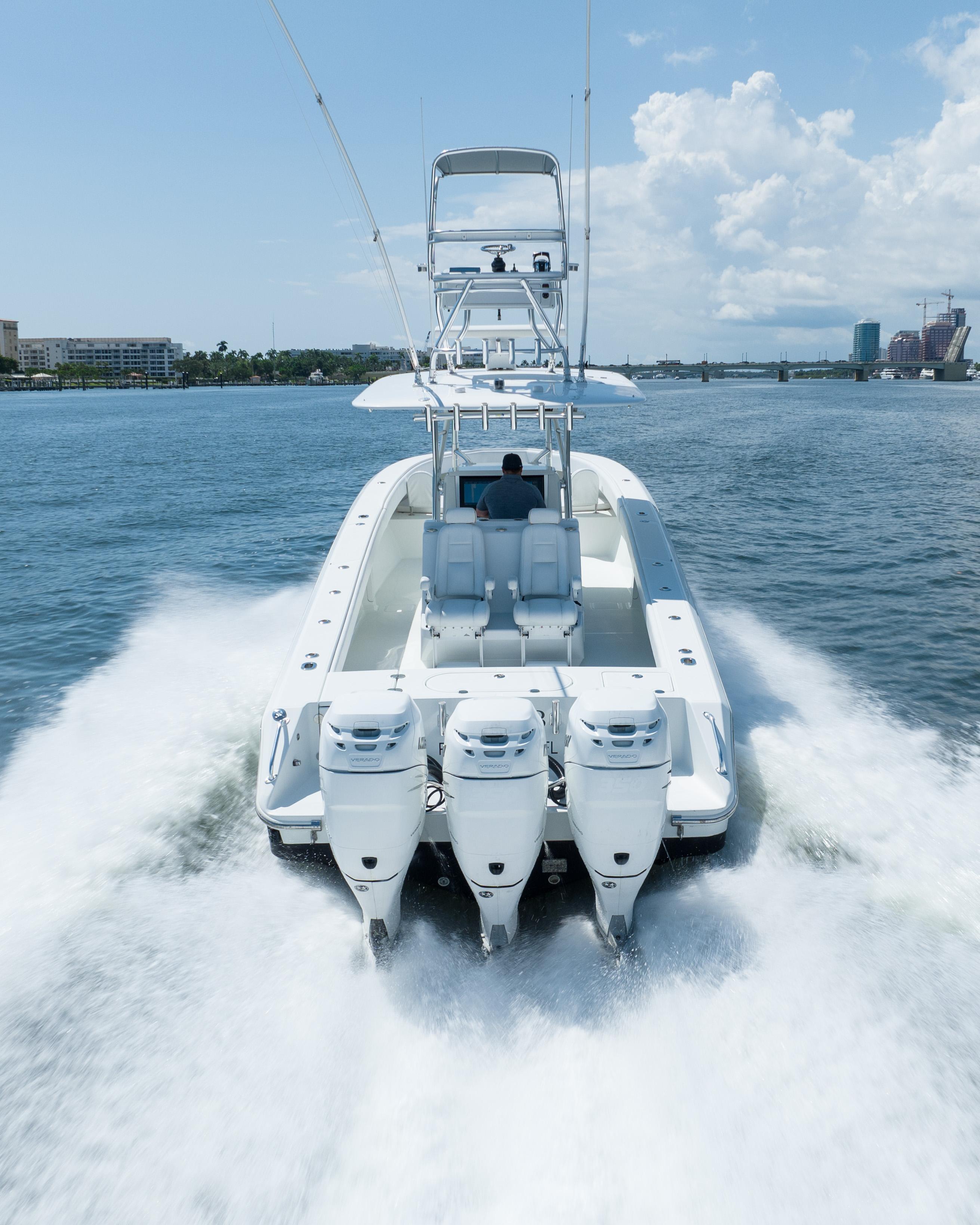 2015 Bahama Bahama 41 Center Console for sale - YachtWorld