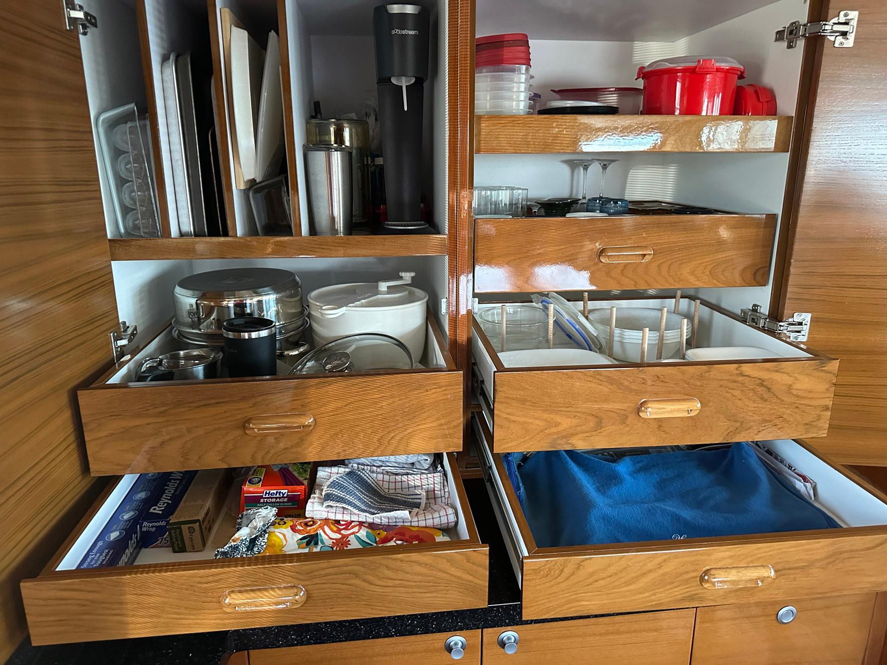 1999 Jefferson 48 Rivanna Motor Yacht for sale - YachtWorld