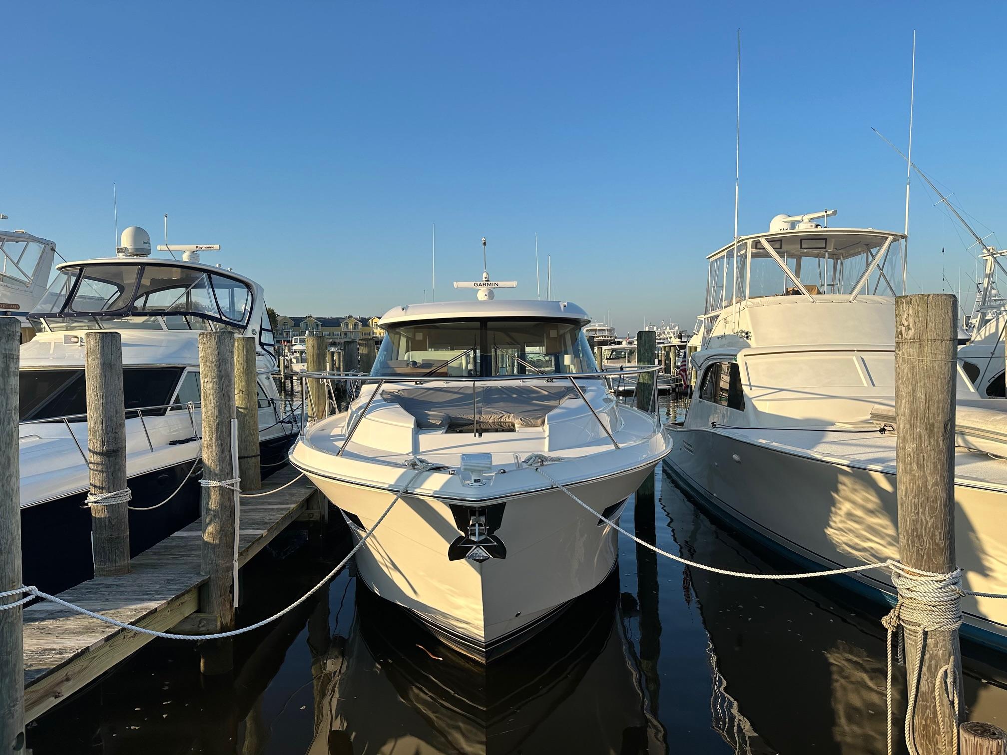 2023 Tiara Yachts C49 Coupe Motor Yacht for sale - YachtWorld