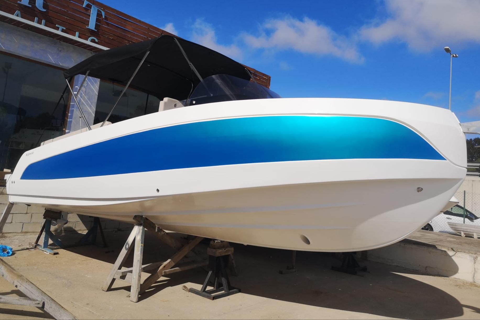 Neu 2024 Zephyr 800 Space - Girona | YachtFocus