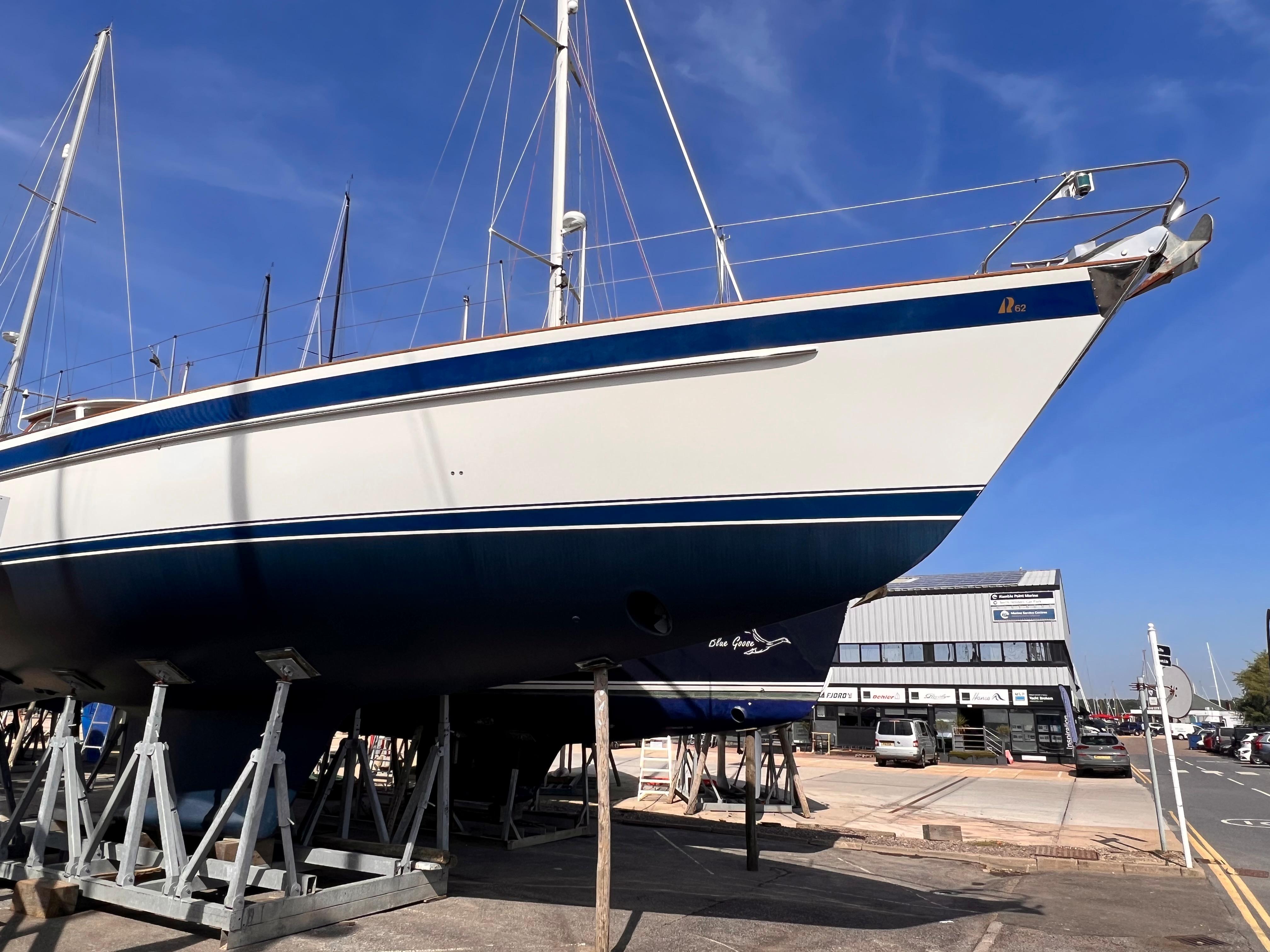 2004 Hallberg-Rassy 62 Centre Cockpit for sale - YachtWorld